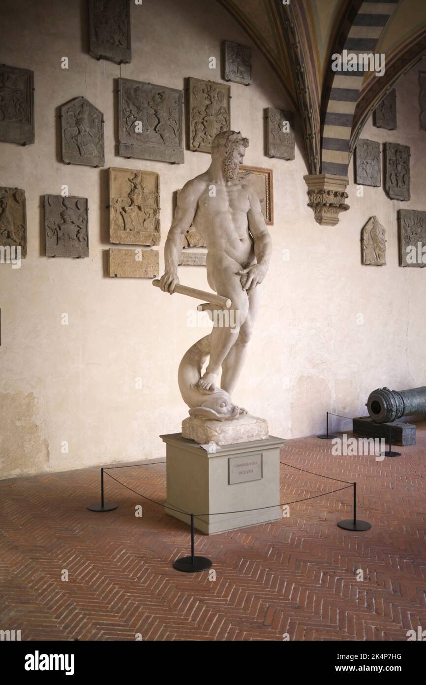 Oceano giambologna hi-res stock photography and images - Alamy