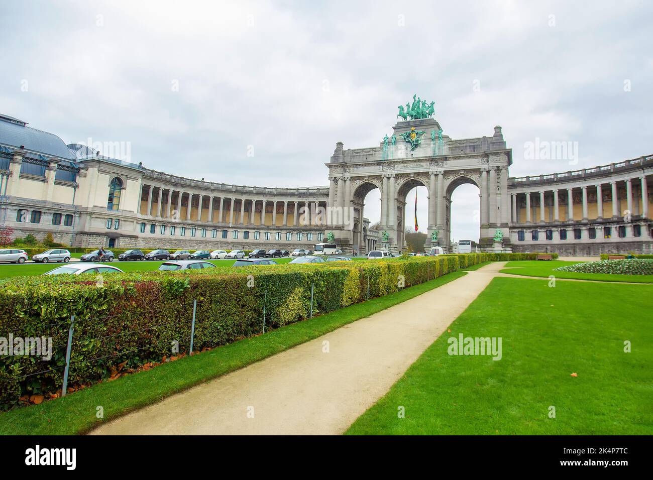 The Cinquantenaire Arcade is a memorial arcade in the centre of the ...