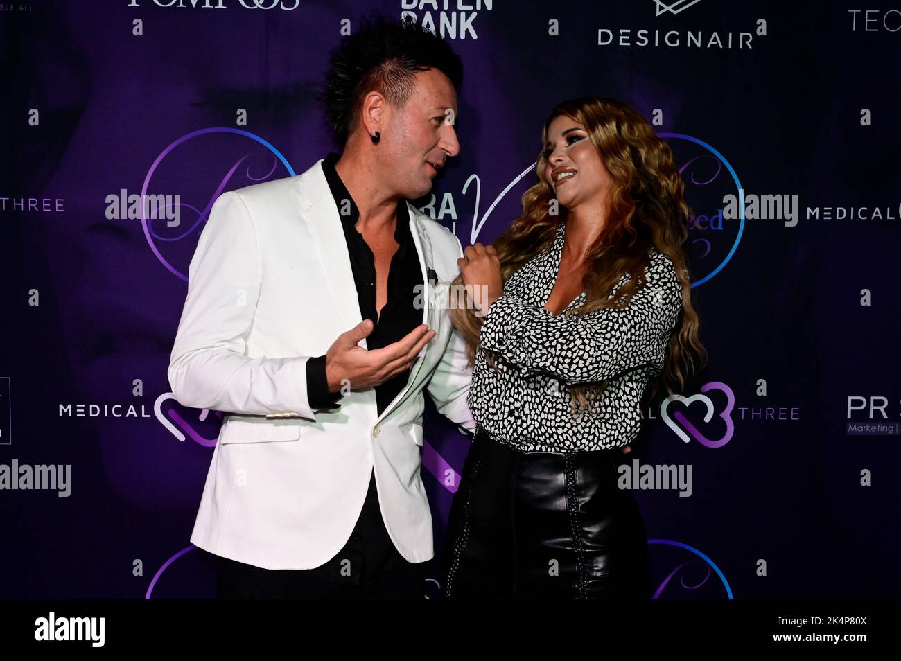 Ennesto Monte und Micaela Schäfer beim Grand Opening der Beauty-Praxis ...