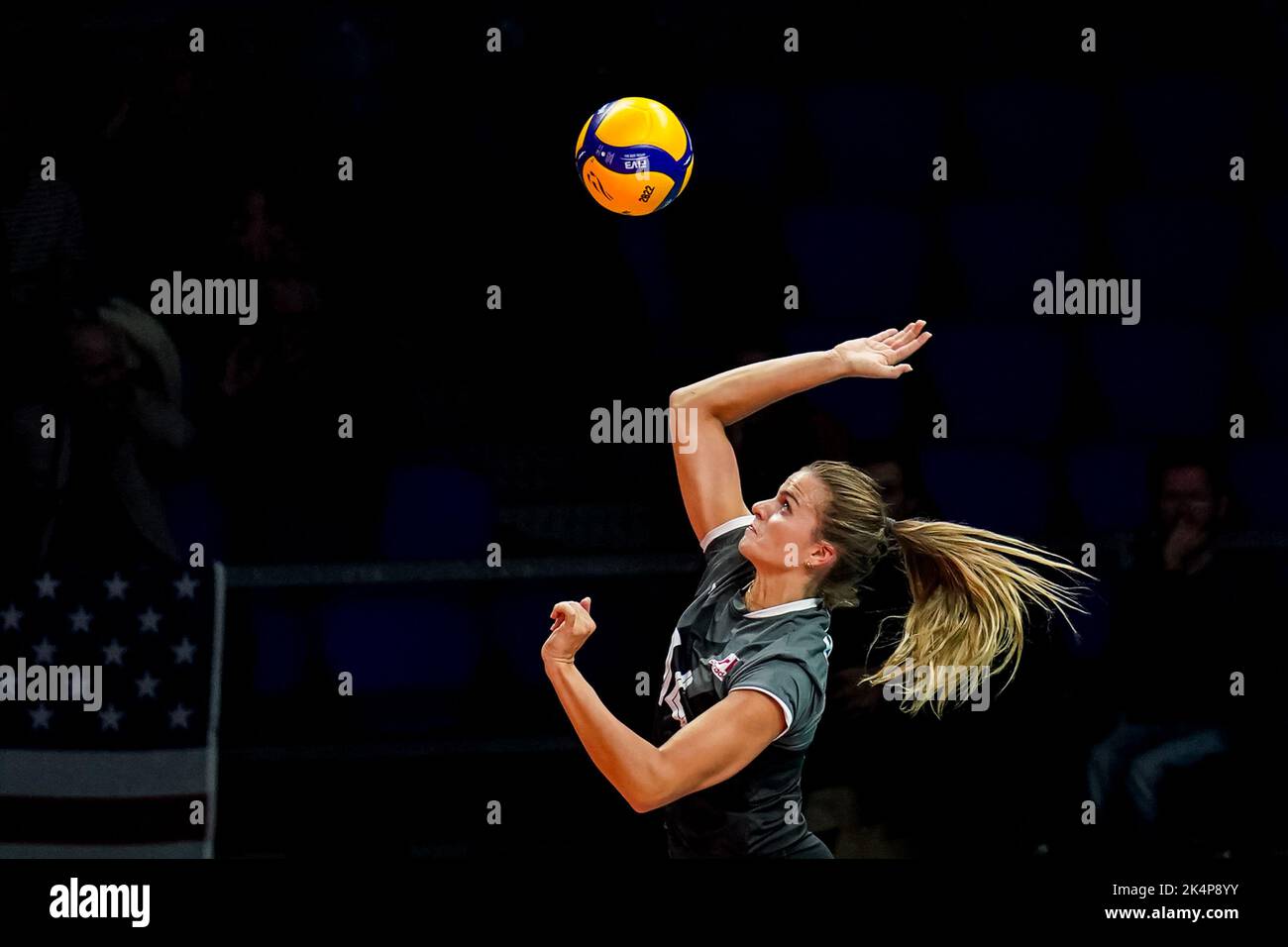 ARNHEM, NETHERLANDS - SEPTEMBER 26: Hilary Howe of Canada serves during ...