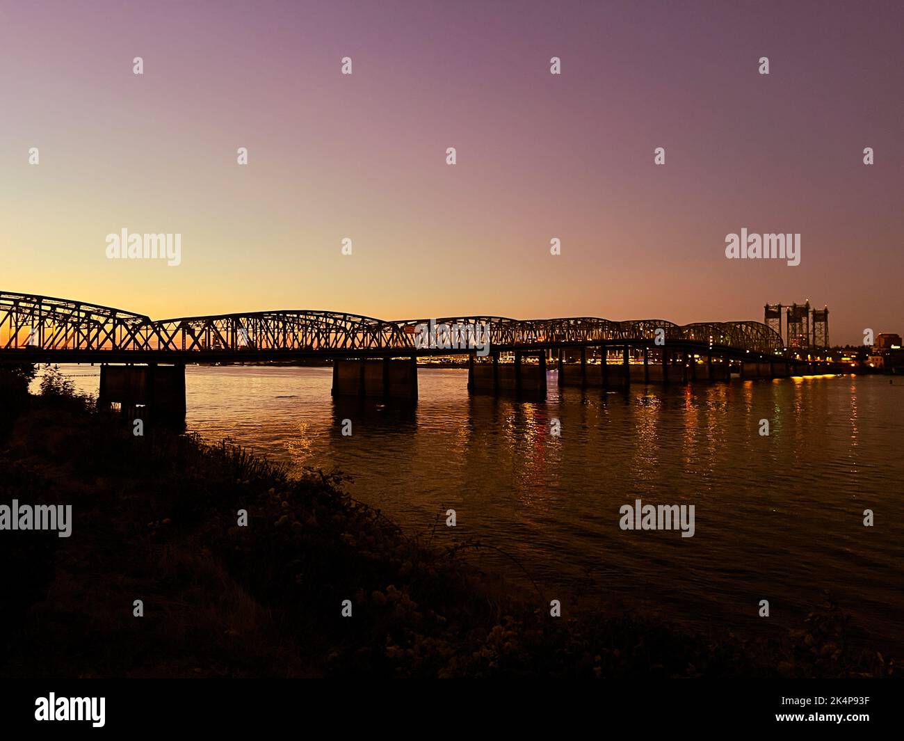 Drone footage of Oregon - Washington Interstate Bridge In Portland and ...