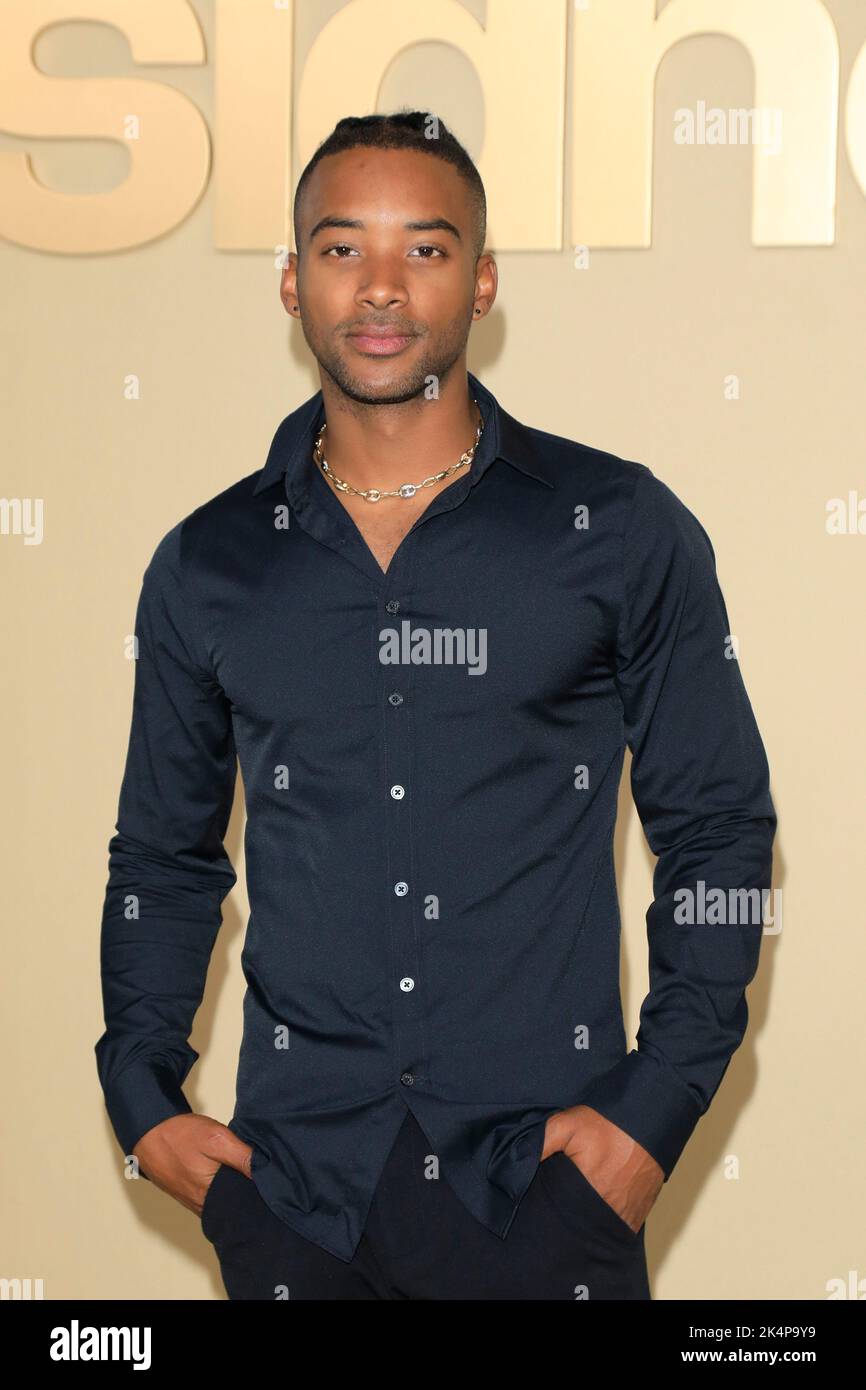 LOS ANGELES - SEP 21: Algee Smith at the Premiere Of Apple TV +'s ...