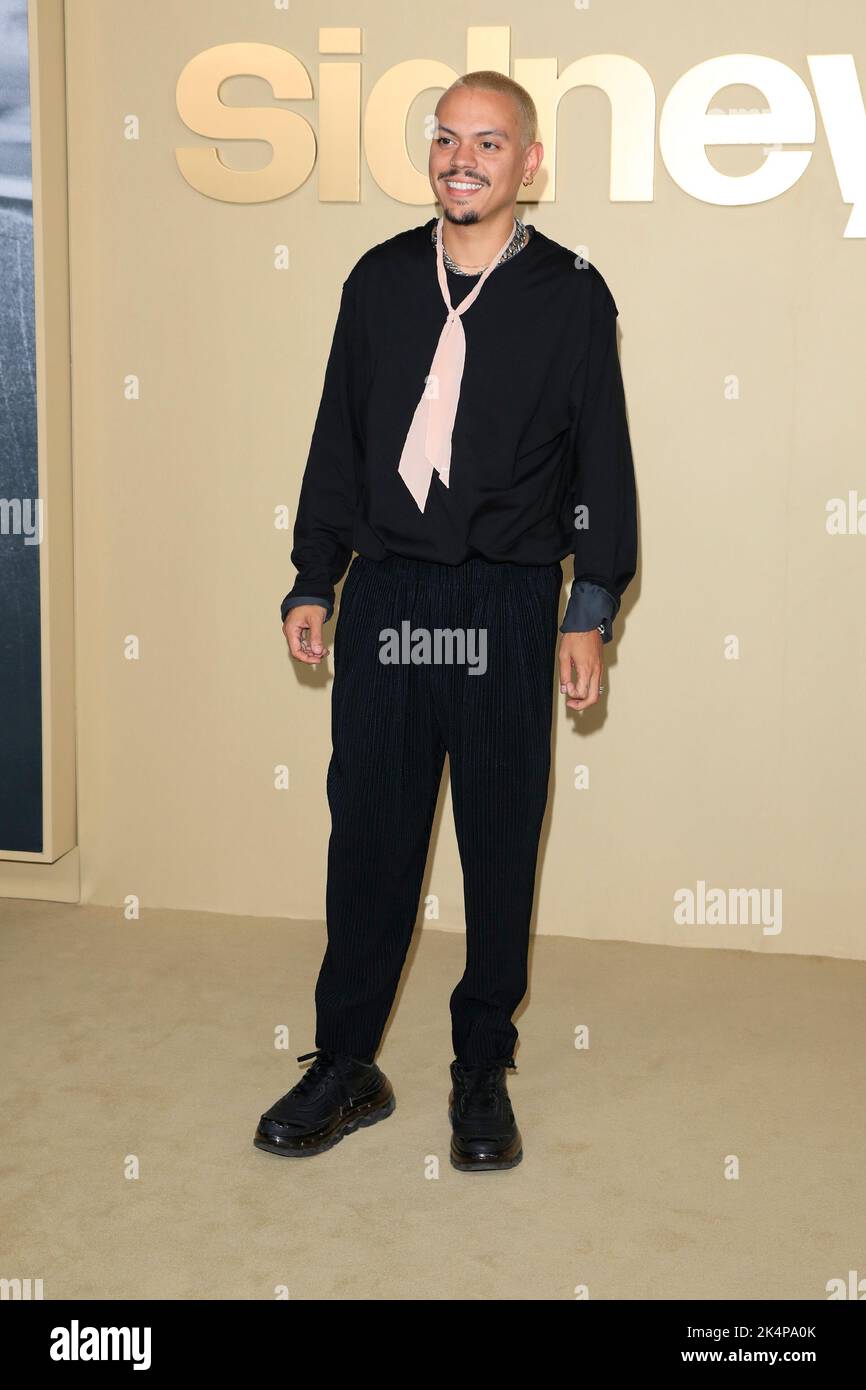 LOS ANGELES - SEP 21: Evan Ross at the Premiere Of Apple TV +'s "Sidney ...