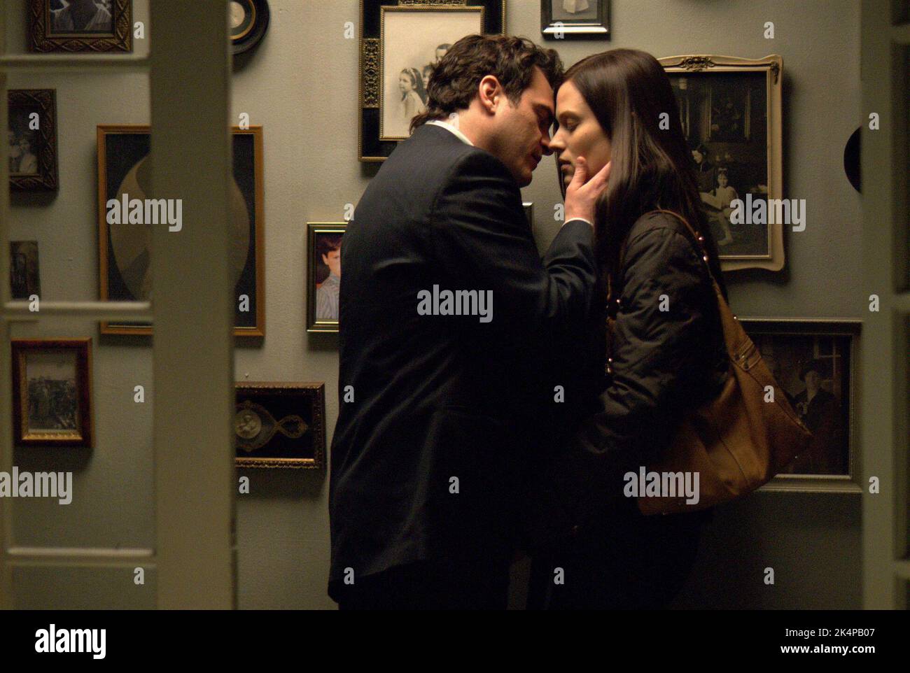 GWYNETH PALTROW, VINESSA SHAW, TWO LOVERS, 2008 Stock Photo - Alamy