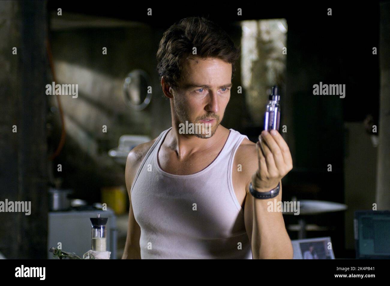 EDWARD NORTON, THE INCREDIBLE HULK, 2008 Stock Photo - Alamy