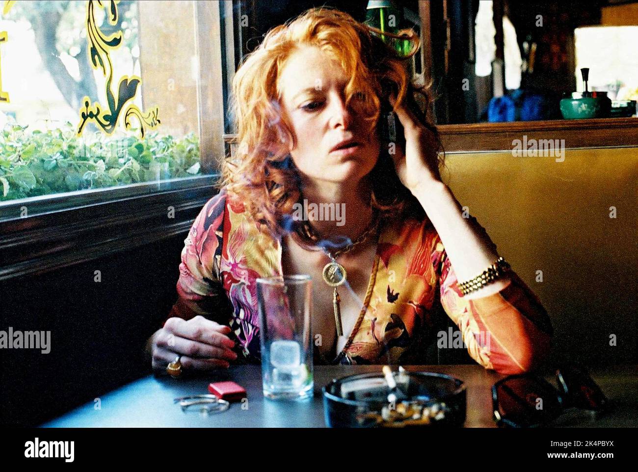 Tilda swinton julia 2008 hi-res stock photography and images - Alamy