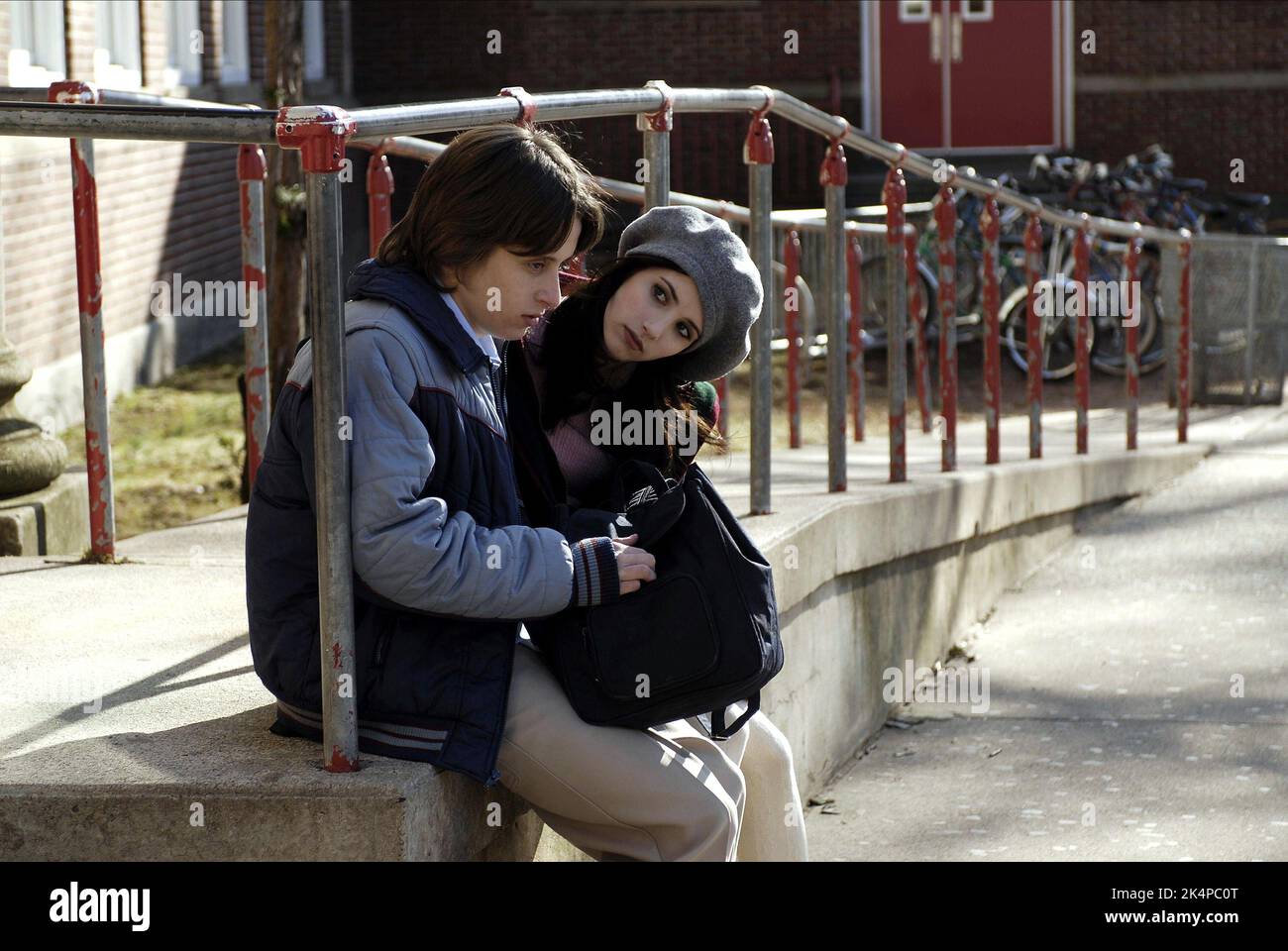 Rory Culkin Emma Roberts