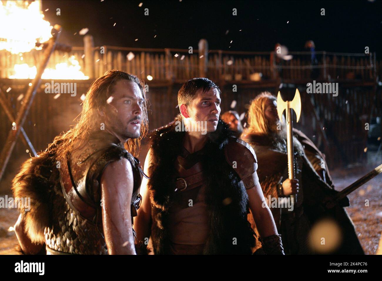 JACK HUSTON, JAMES CAVIEZEL, OUTLANDER, 2008 Stock Photo - Alamy