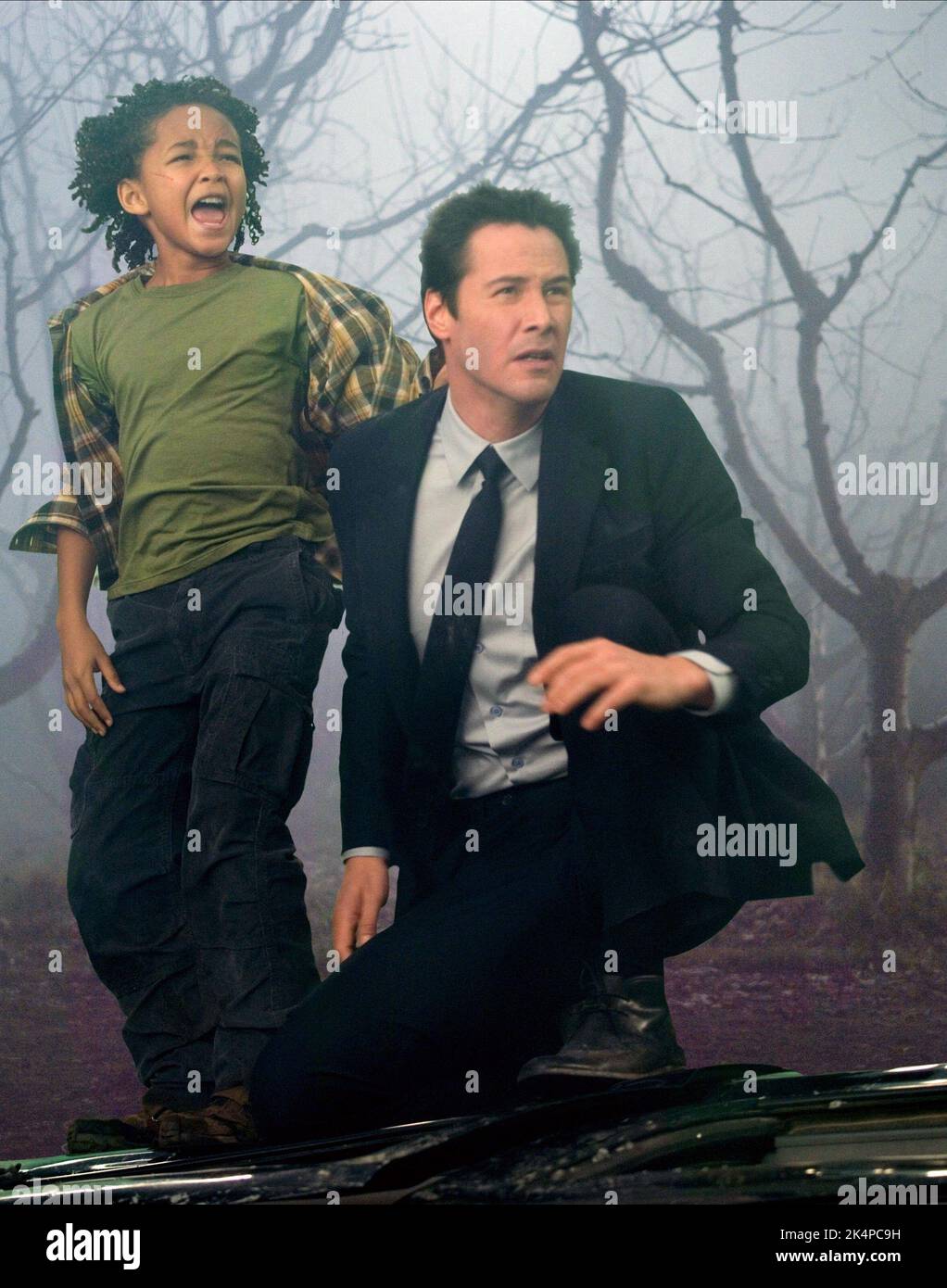 JADEN SMITH, KEANU REEVES, THE DAY THE EARTH STOOD STILL, 2008 Stock ...