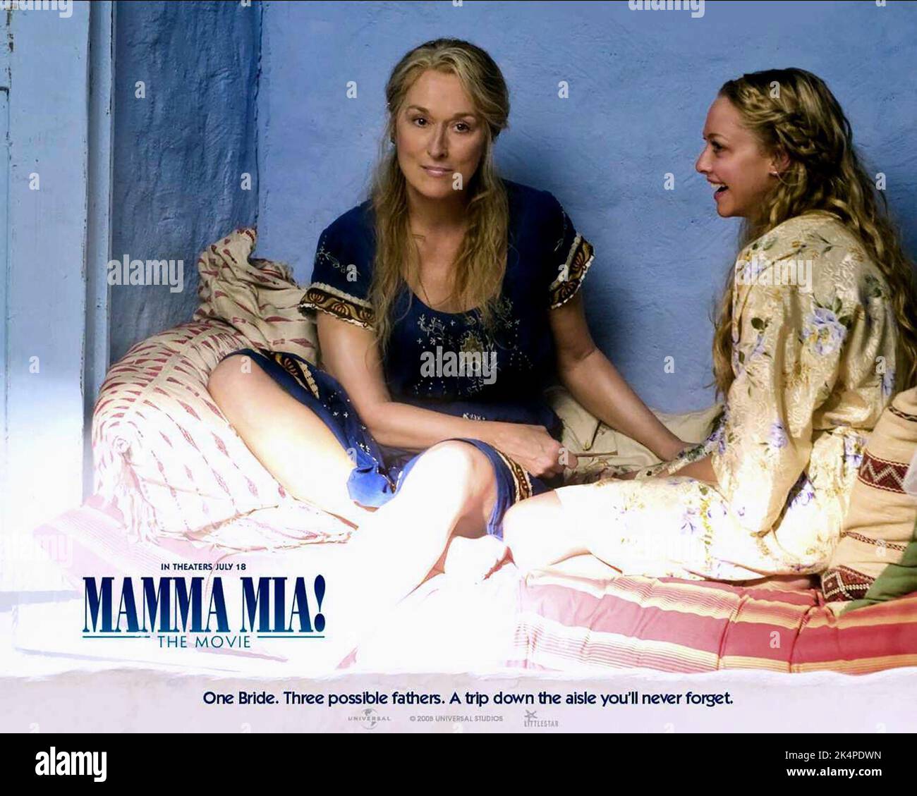 MERYL STREEP, AMANDA SEYFRIED, MAMMA MIA!, 2008 Stock Photo - Alamy