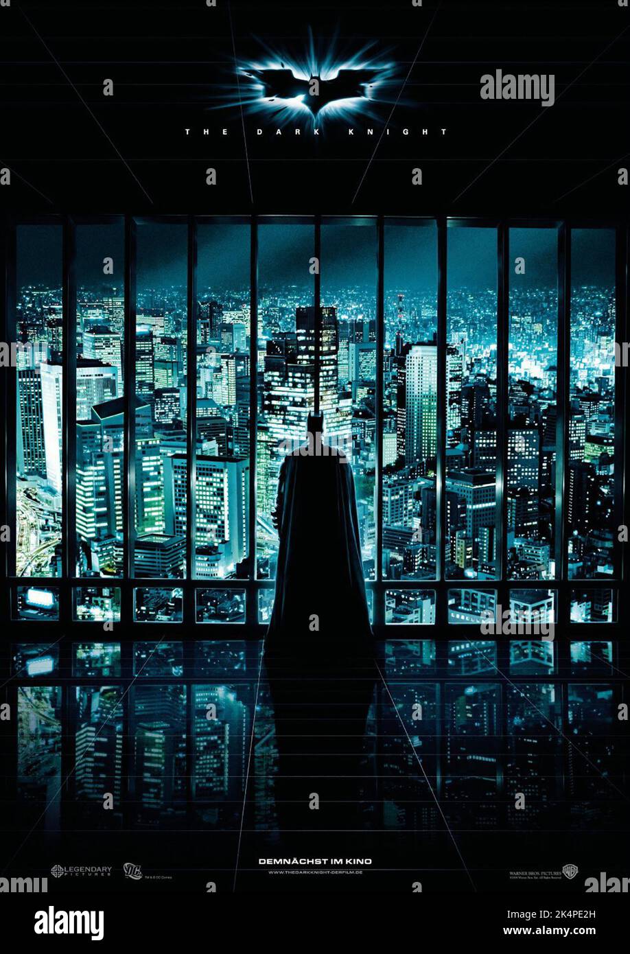 The dark knight 2008 hi-res stock photography and images - Alamy