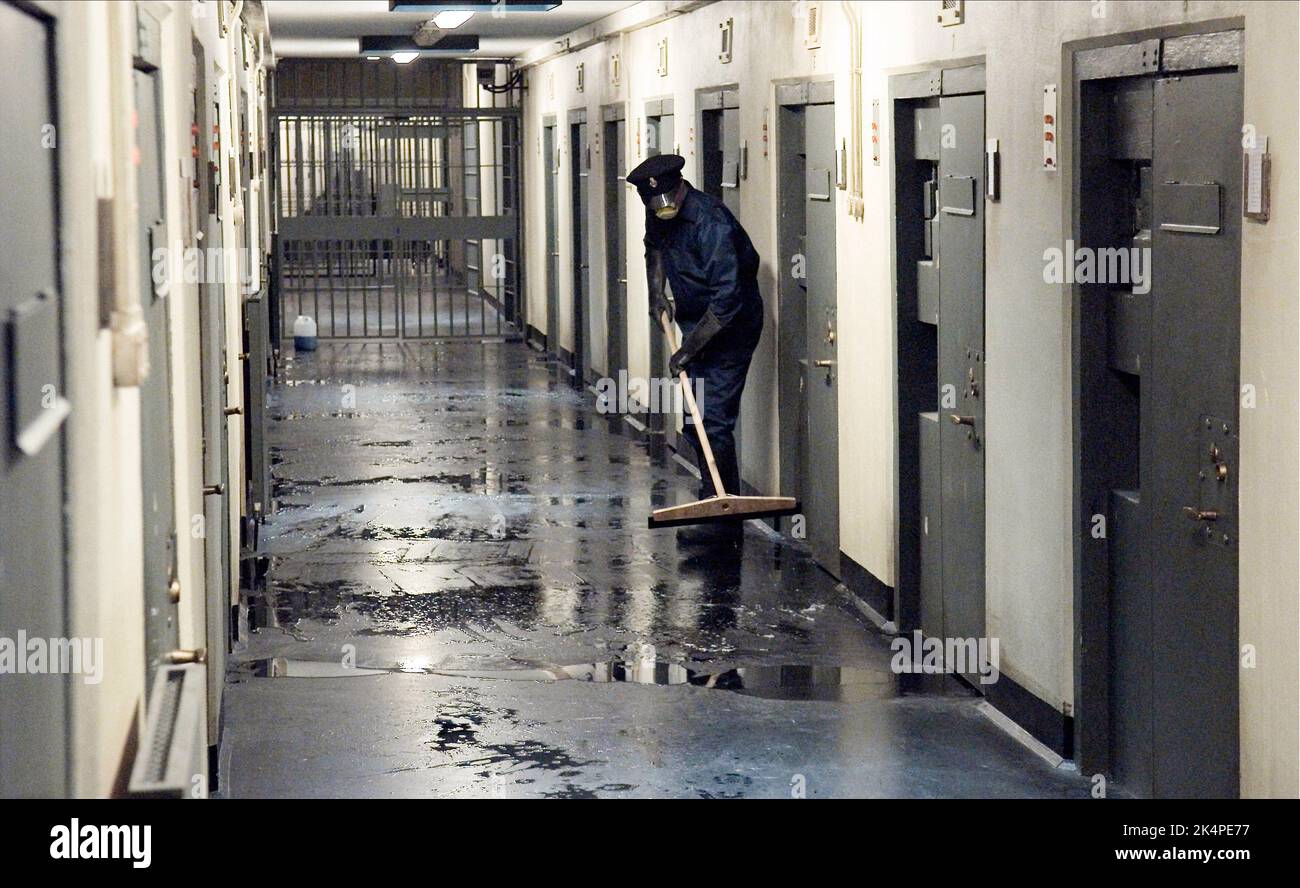 PRINSON BLOCK CORRIDOR CLEAN-UP, HUNGER, 2008 Stock Photo - Alamy