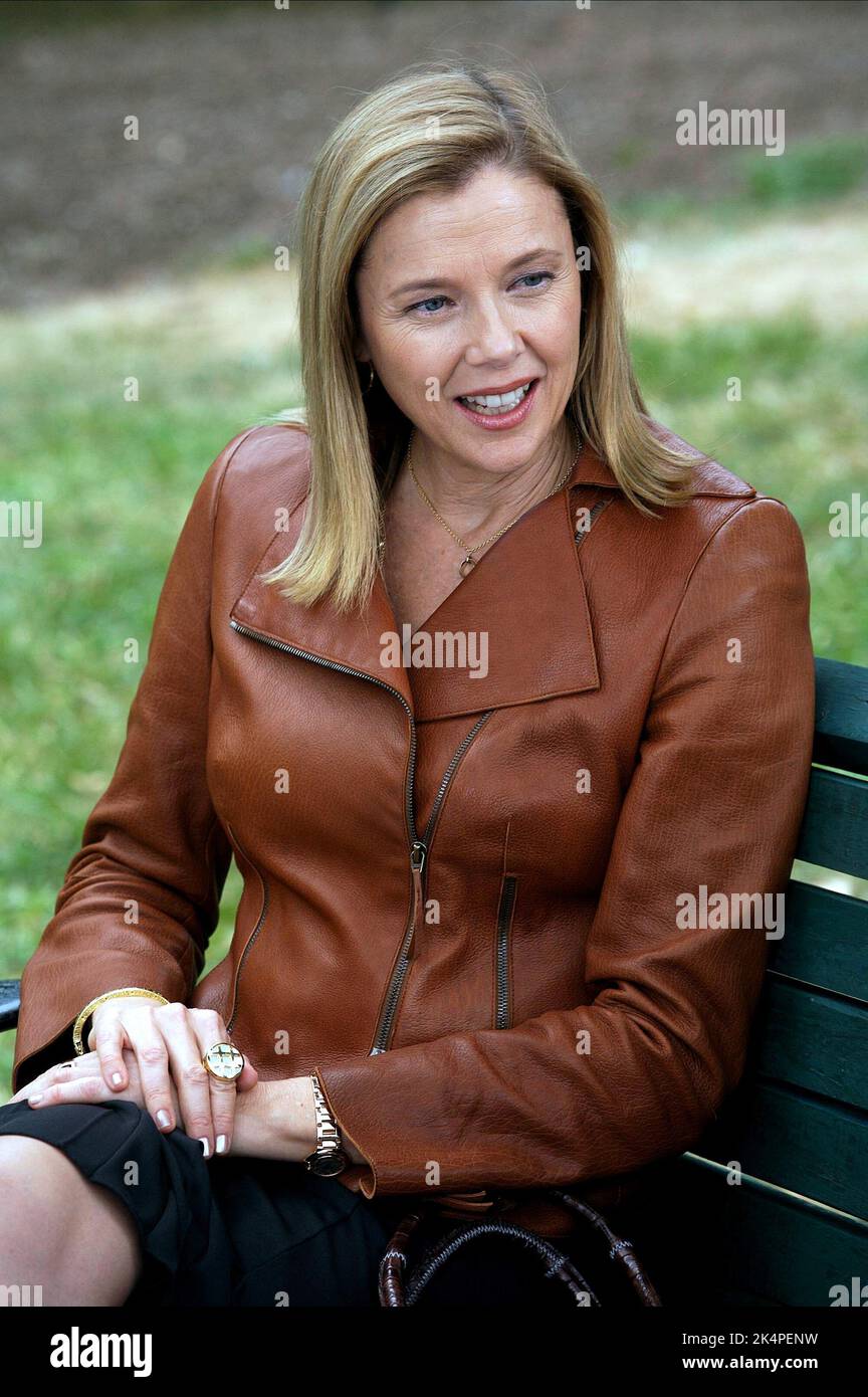 ANNETTE BENING, THE WOMEN, 2008 Stock Photo - Alamy