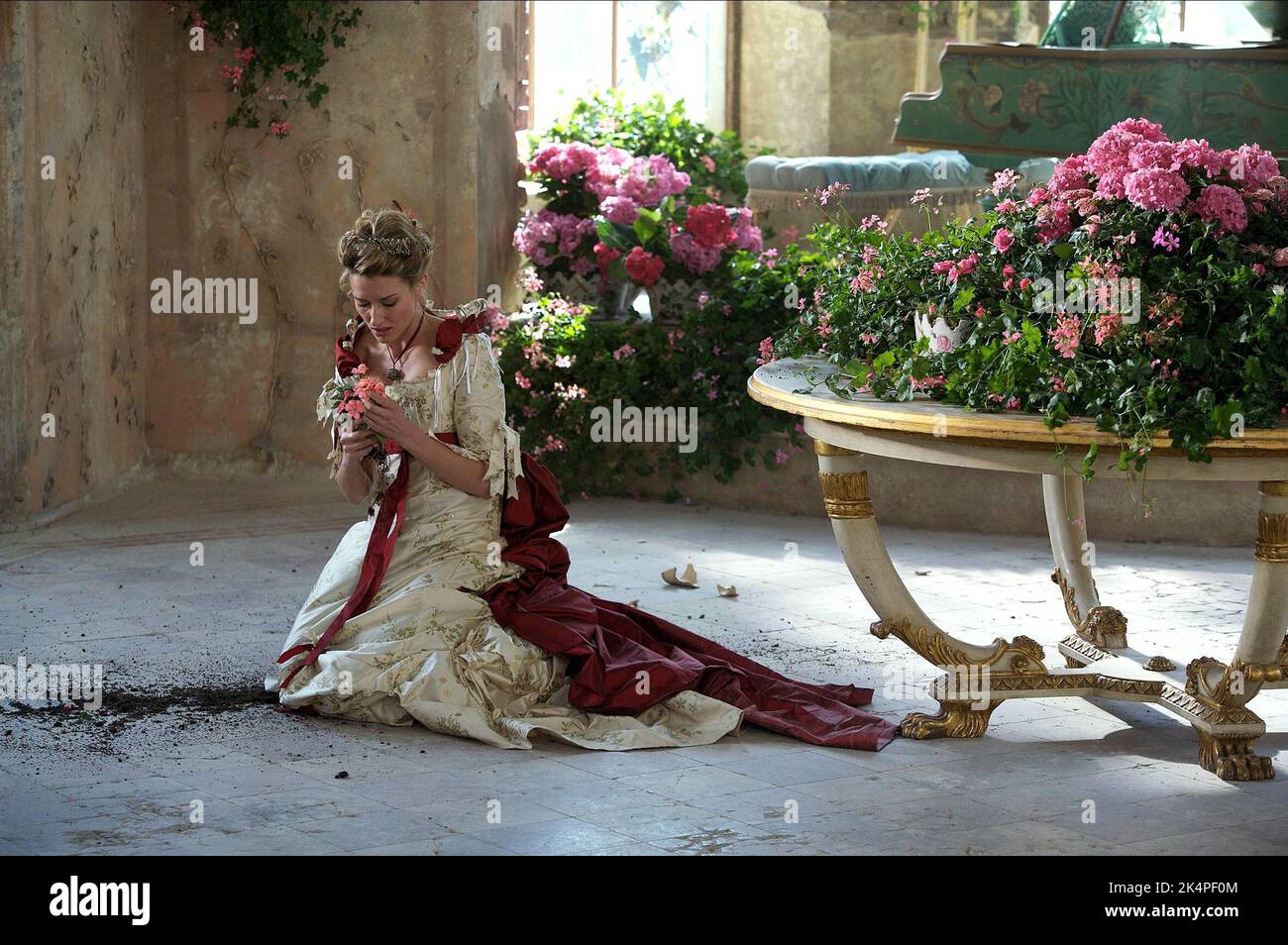NATASCHA MCELHONE, THE SECRET OF MOONACRE, 2008 Stock Photo - Alamy