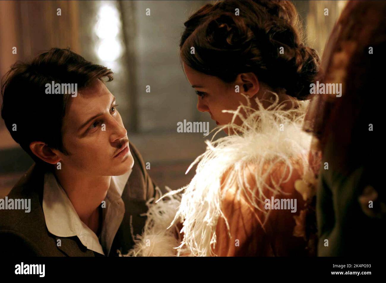 GABRIEL MANN, BIJOU PHILLIPS, DARK STREETS, 2008 Stock Photo - Alamy