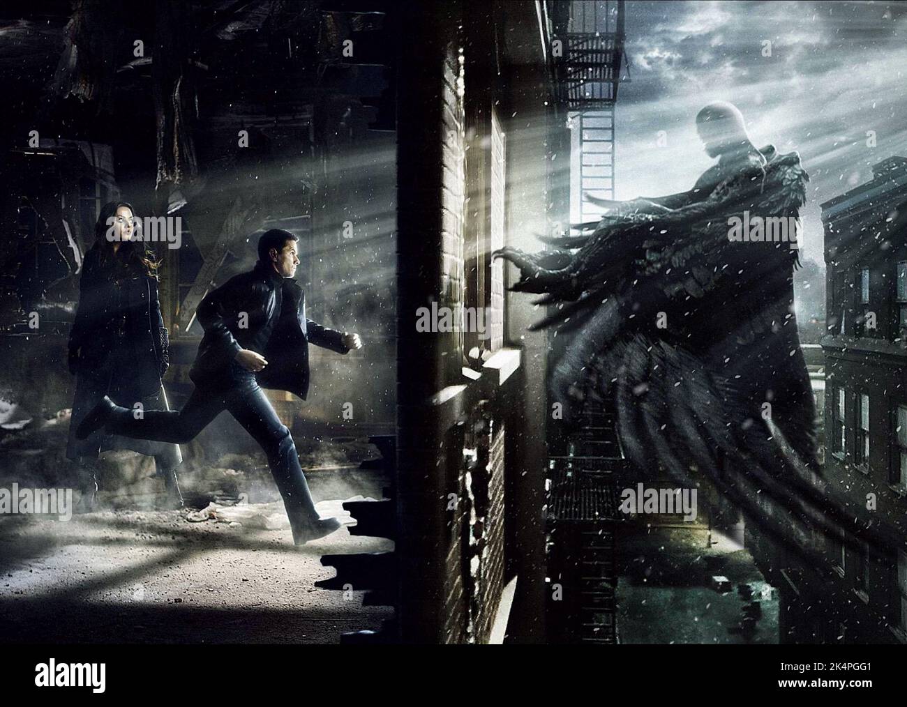 Olga kurylenko max payne 2008 hi-res stock photography and images - Alamy