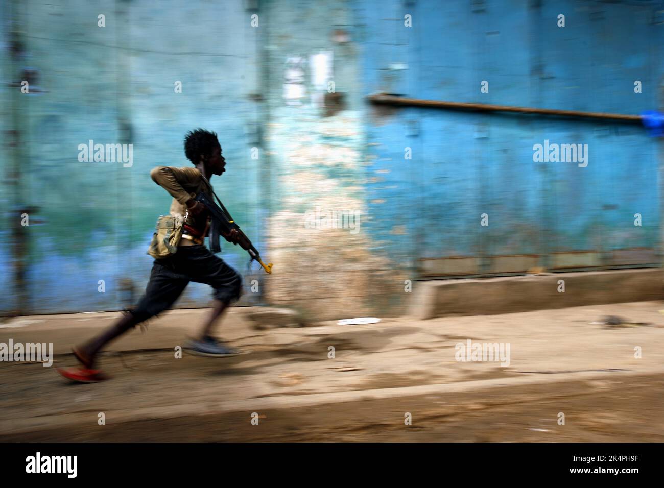 CHILD SOLDIER, JOHNNY MAD DOG, 2008 Stock Photo - Alamy