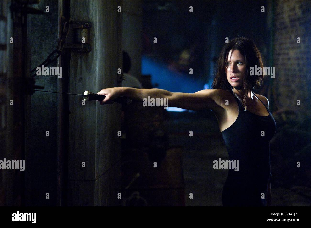 Rhona Mitra Doomsday Torture Rhona Mitra As Kyra: Beowulf Greatest