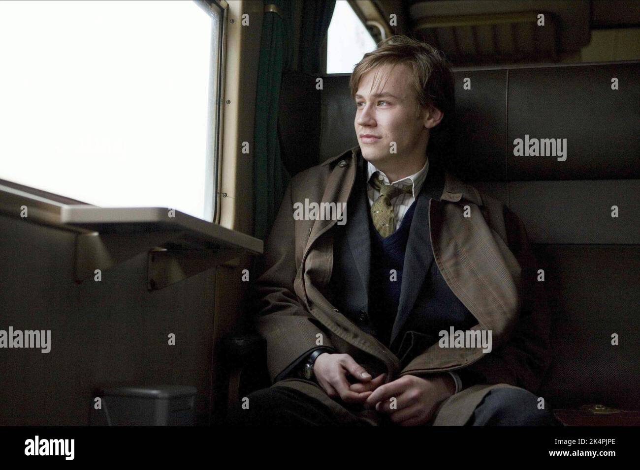 DAVID KROSS, THE READER, 2008 Stock Photo - Alamy