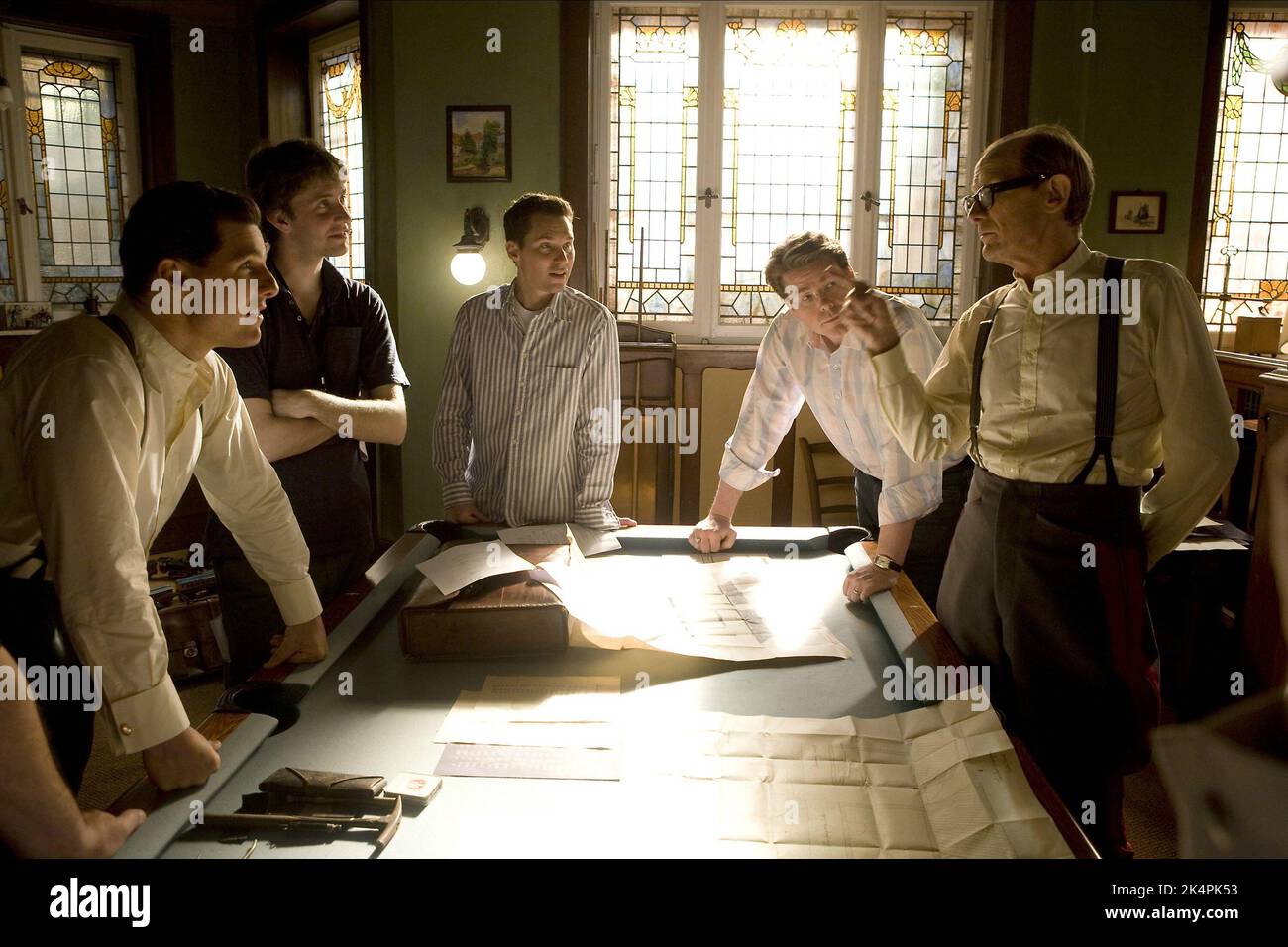 TOM CRUISE, NATHAN ALEXANDER, BRYAN SINGER, CHRISTOPHER MCQUARRIE, BILL ...