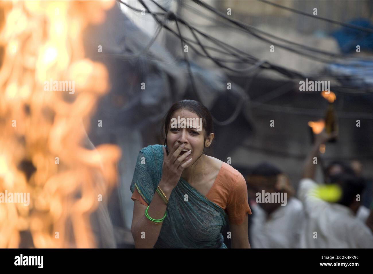 FREIDA PINTO, SLUMDOG MILLIONAIRE, 2008 Stock Photo - Alamy
