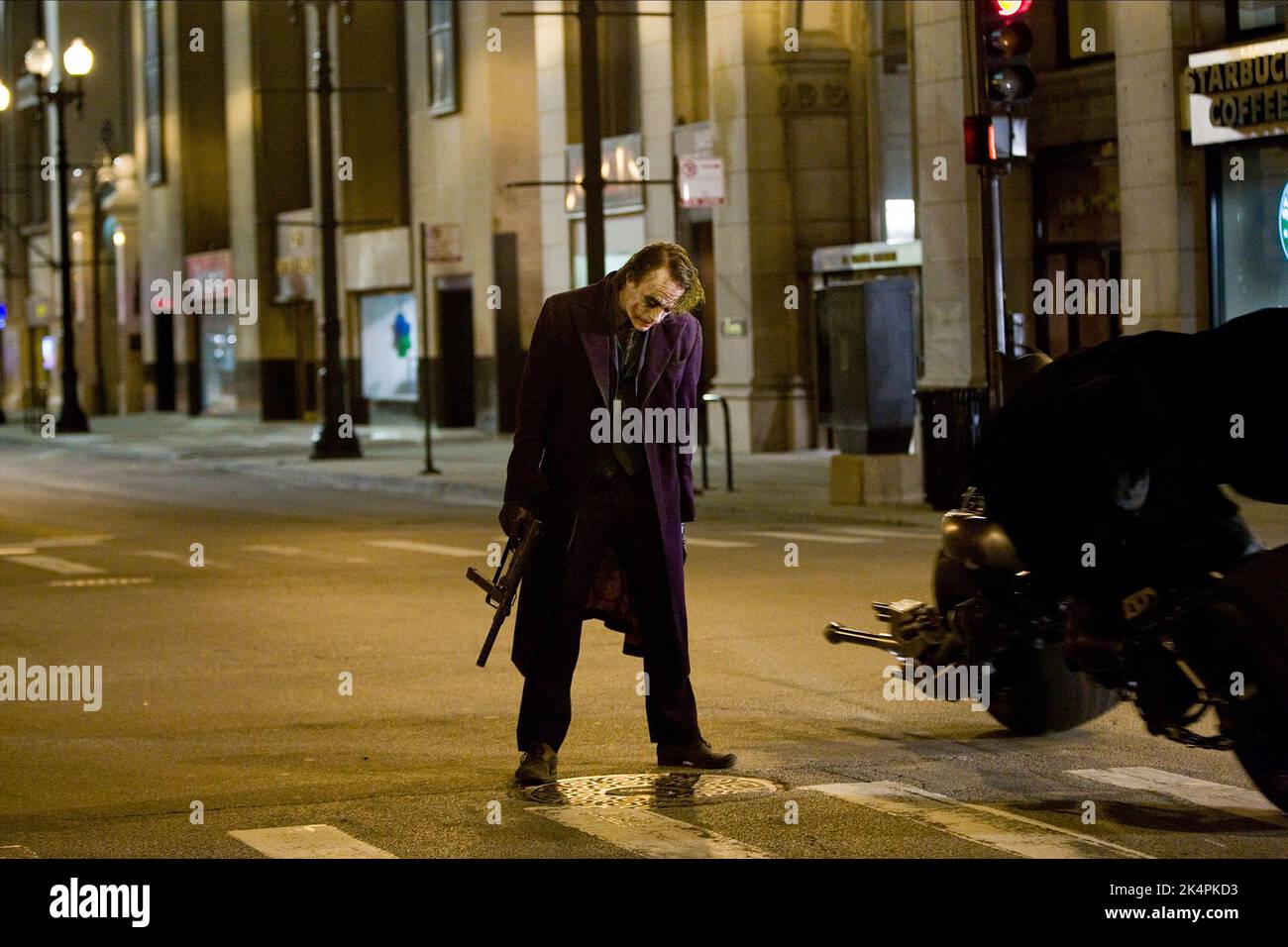 HEATH LEDGER, CHRISTIAN BALE, THE DARK KNIGHT, 2008 Stock Photo - Alamy
