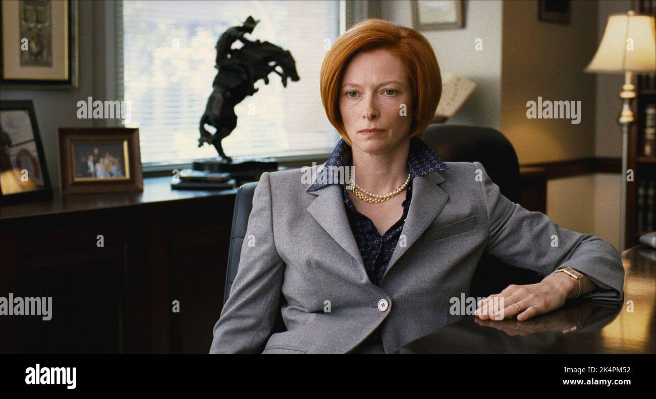 TILDA SWINTON, BURN AFTER READING, 2008 Stock Photo - Alamy TILDA SWINTON, BURN AFTER READING, 2008 Stock Photo - Alamy