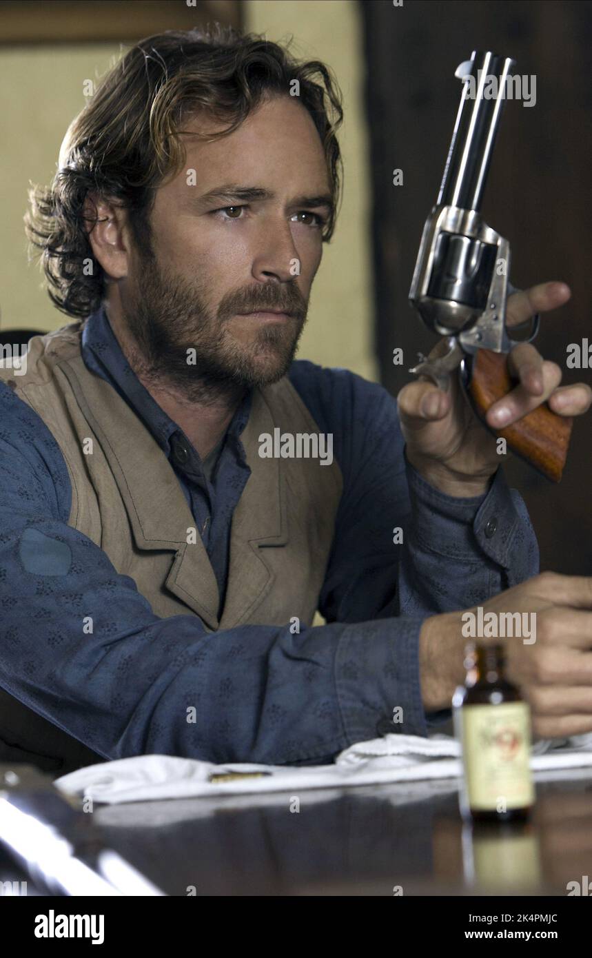 Gunfighters hi-res stock photography and images - Alamy