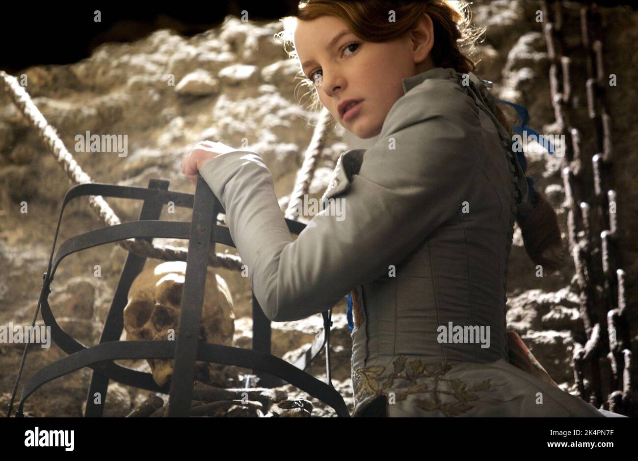 DAKOTA BLUE RICHARDS, THE SECRET OF MOONACRE, 2008 Stock Photo - Alamy