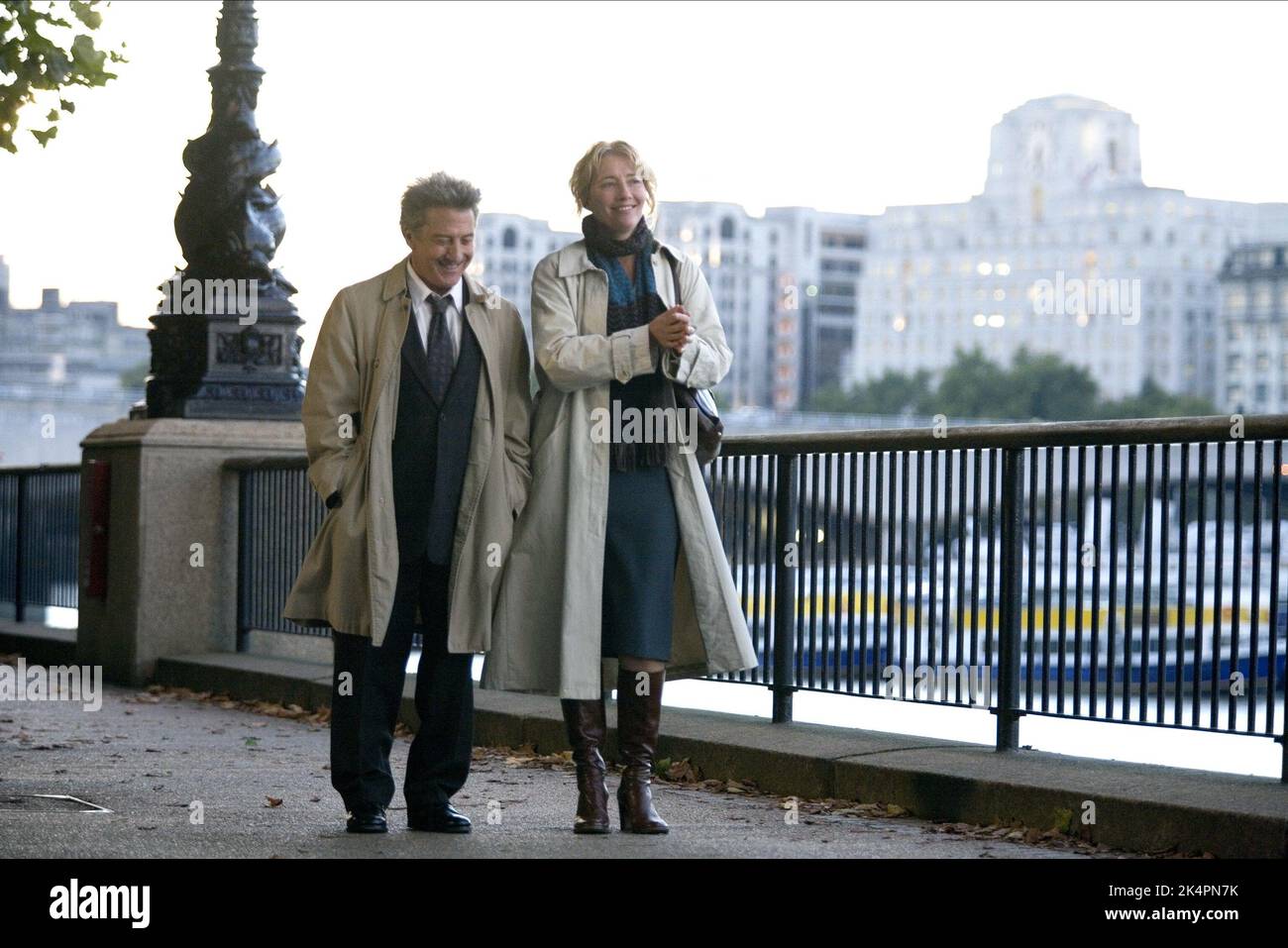 Emma thompson dustin hoffman hi-res stock photography and images - Alamy