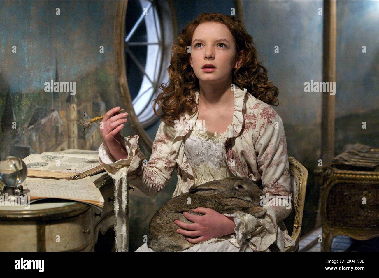 DAKOTA BLUE RICHARDS, THE SECRET OF MOONACRE, 2008 Stock Photo - Alamy