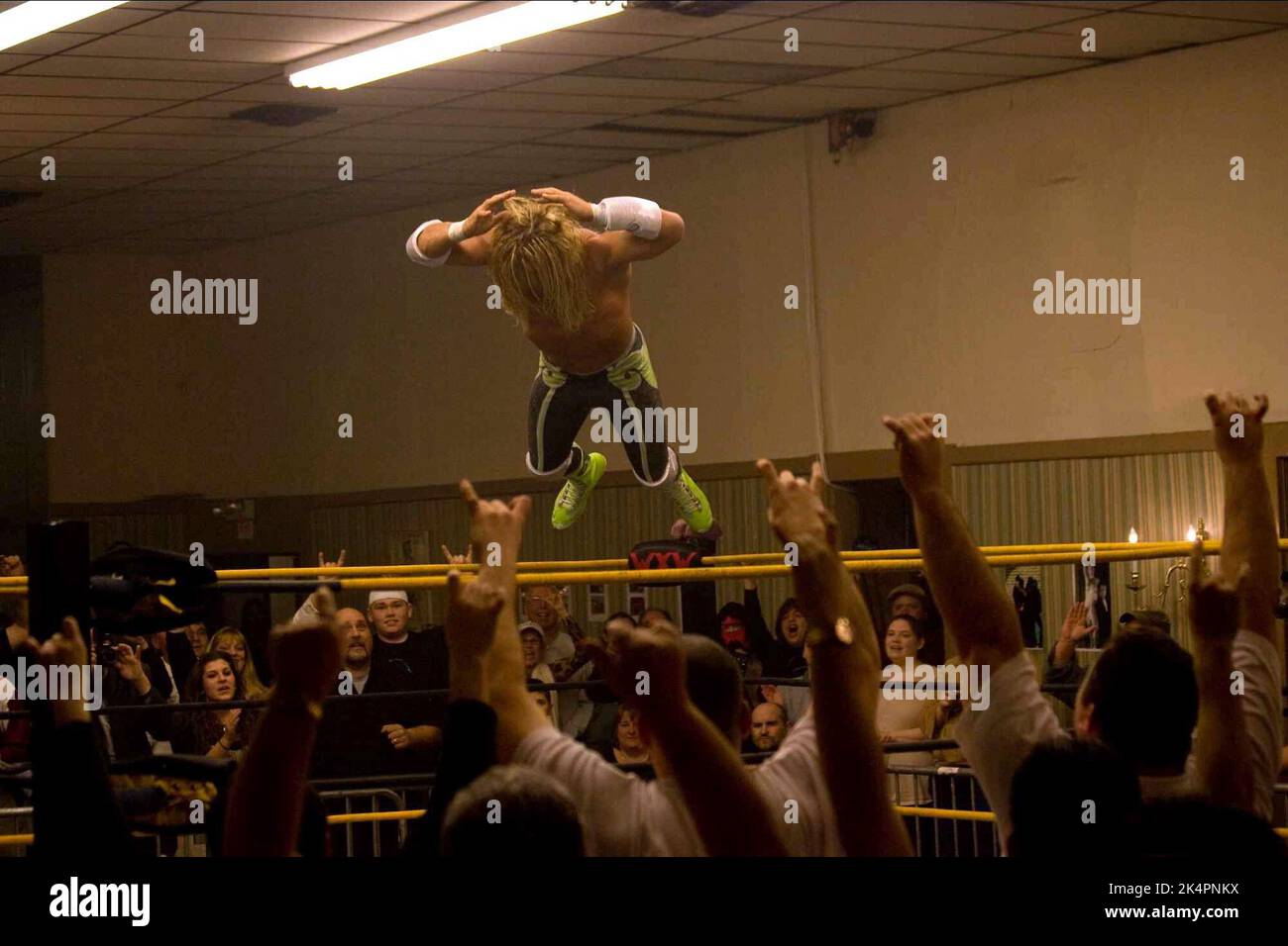 MICKEY ROURKE, THE WRESTLER, 2008 Stock Photo - Alamy