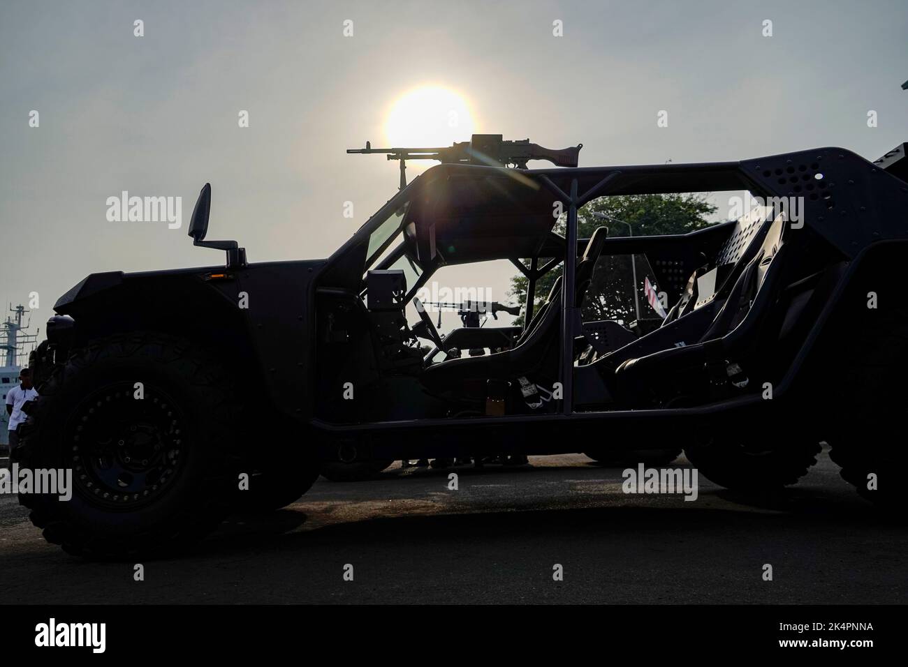 Hmmwv light tactical vehicle hi-res stock photography and images - Alamy