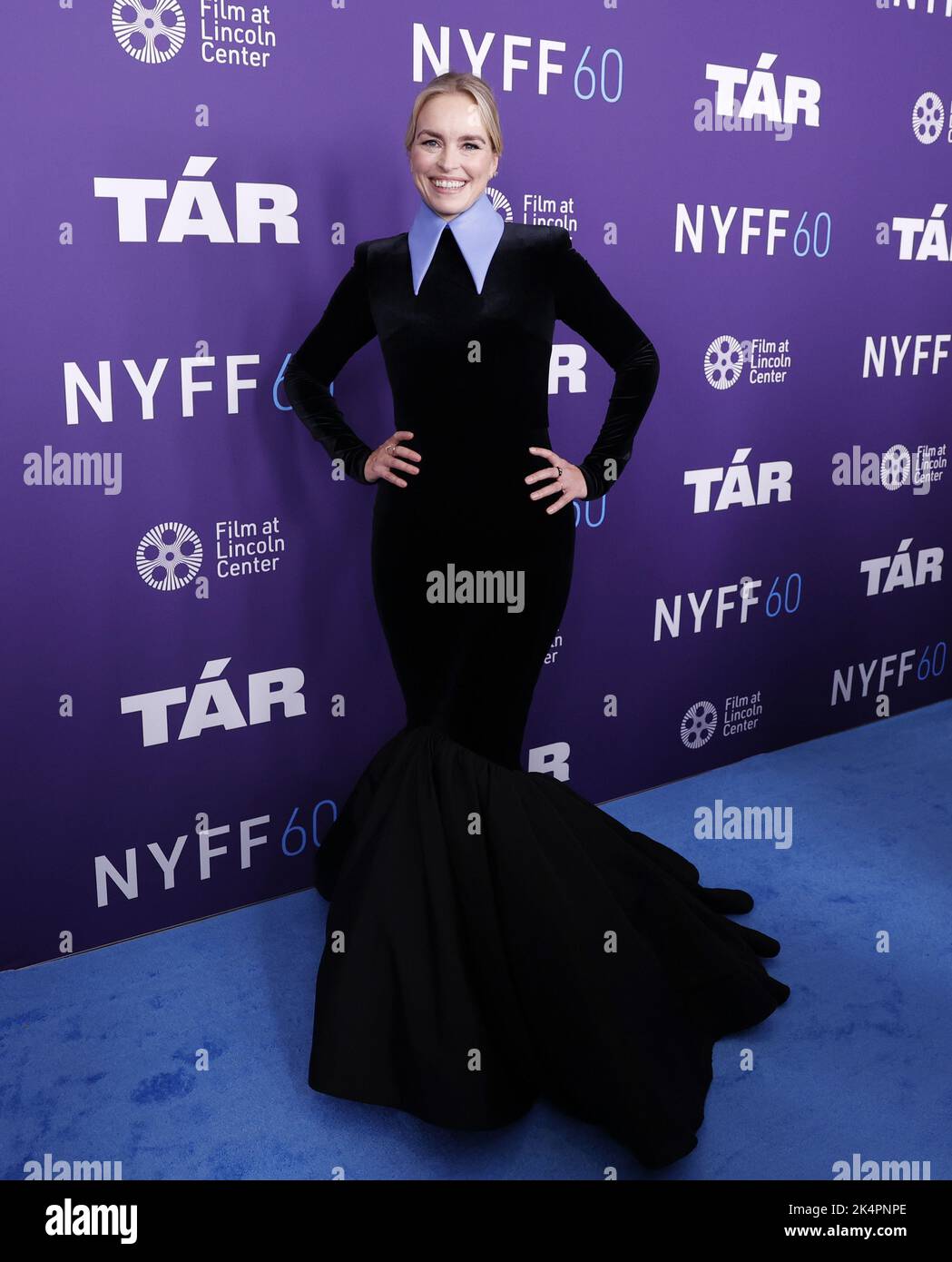 03 oct 2022 hi-res stock photography and images - Alamy