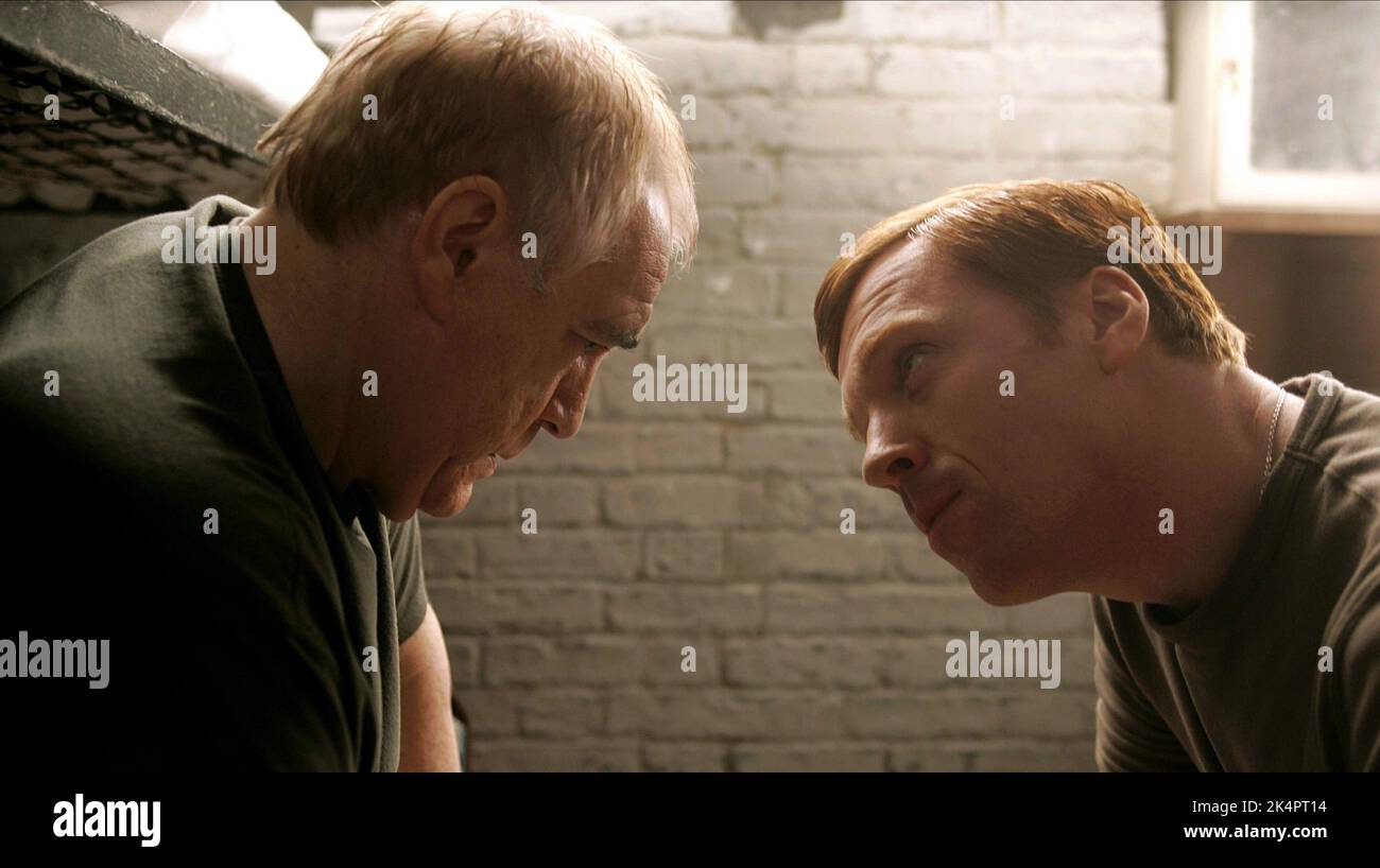 The escapist damian lewis hi-res stock photography and images - Alamy