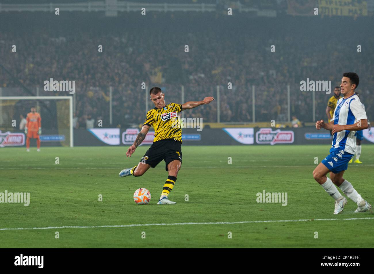 Athens, Lombardy, Greece. 3rd Oct, 2022. 4 DAMIAN SZYMANSKI of AEK ...