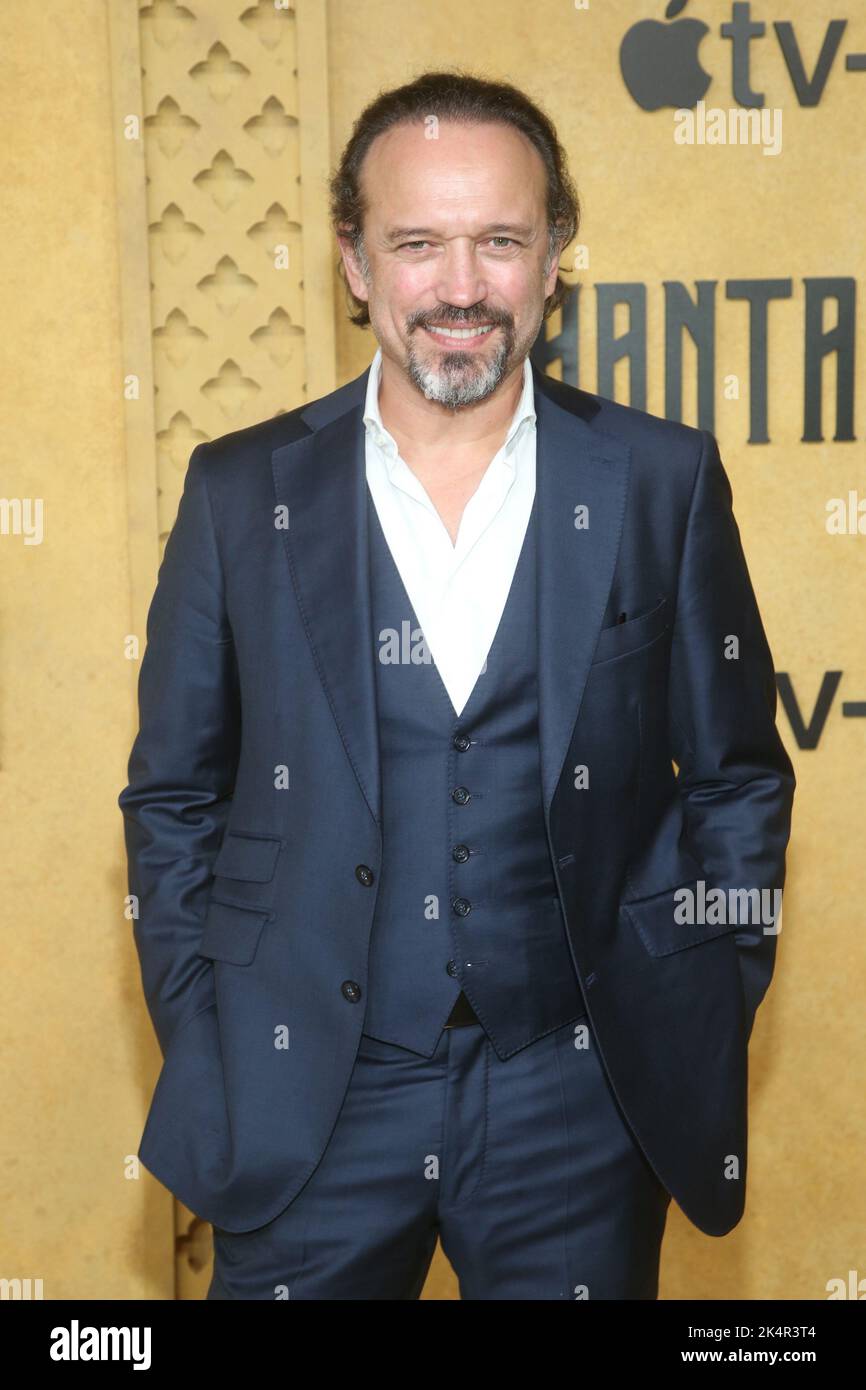 Los Angeles, Ca. 3rd Oct, 2022. Vincent Perez at the Apple TV Original ...