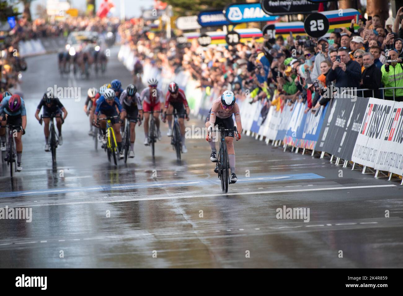 Best dutch female cyclist hi-res stock photography and images - Alamy