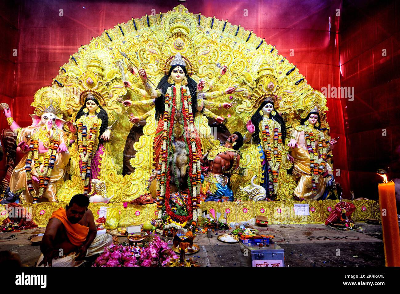 Sandhi puja hi-res stock photography and images - Alamy