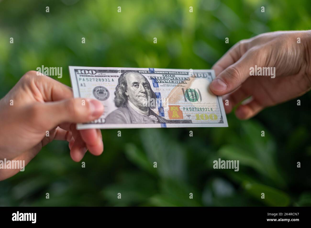 Bill passing hi-res stock photography and images - Alamy