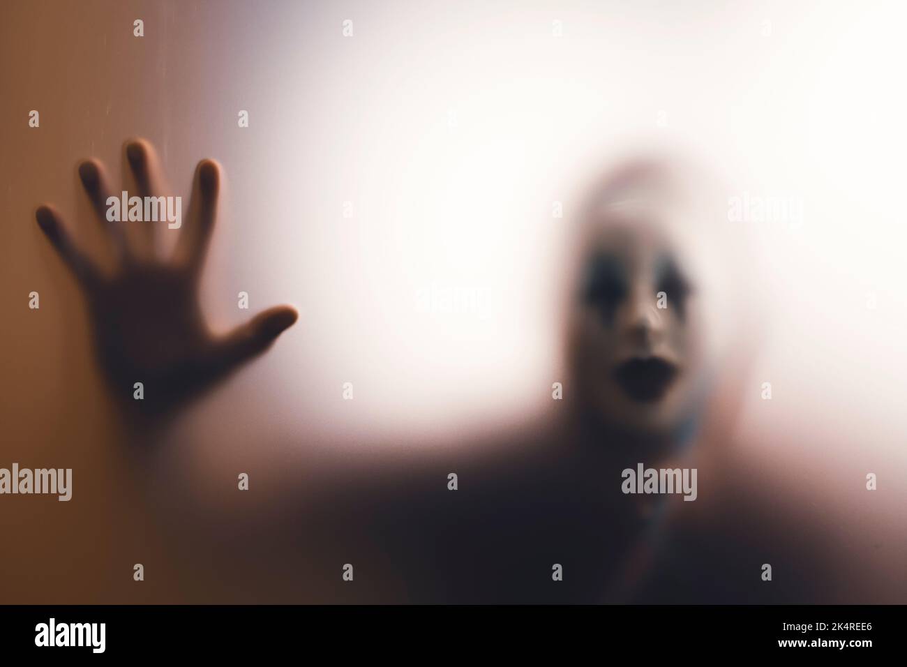 Silhouette behind matte glass hi-res stock photography and images - Alamy