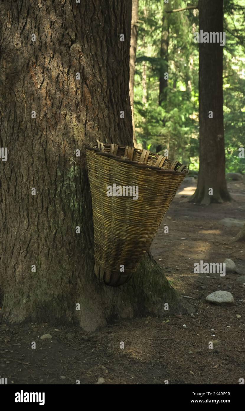 Kilta hi-res stock photography and images - Alamy