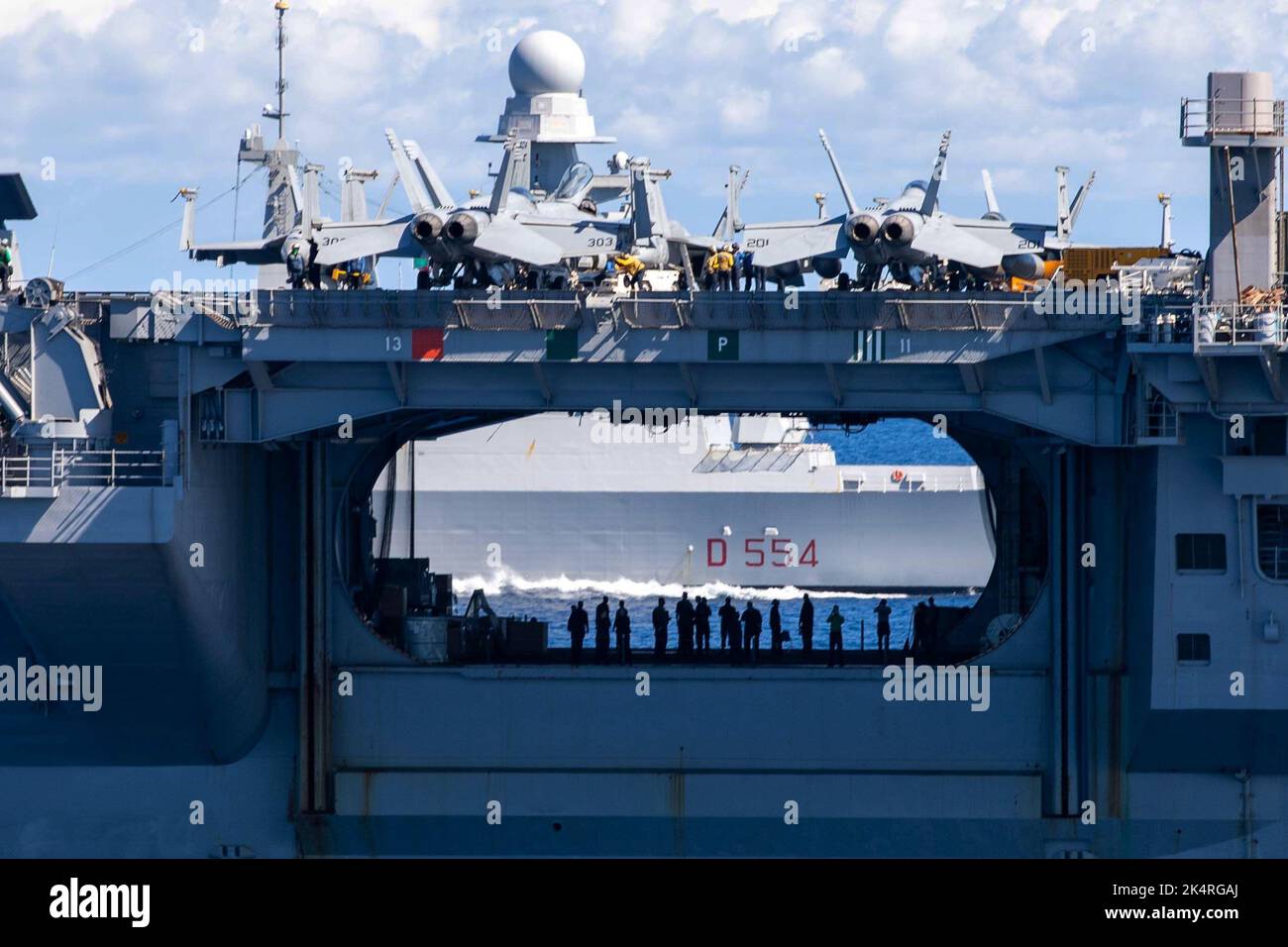 Septembertember 19, 2022 - Adriatic Sea - The Nimitz-class aircraft ...