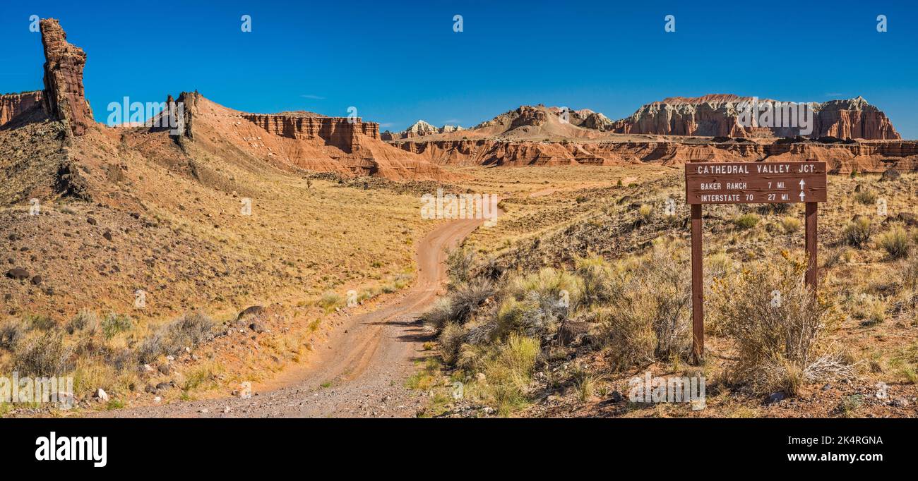 Upper Baker Ranch Road at Cathedral Valley Road junction, Middle Desert ...