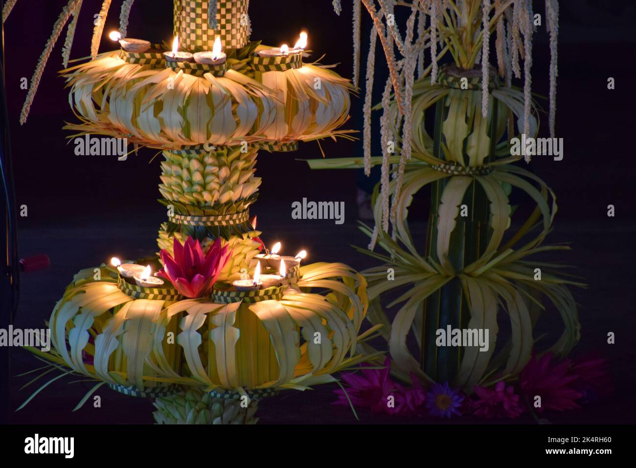 Indian diwali festival lotus hi-res stock photography and images - Alamy
