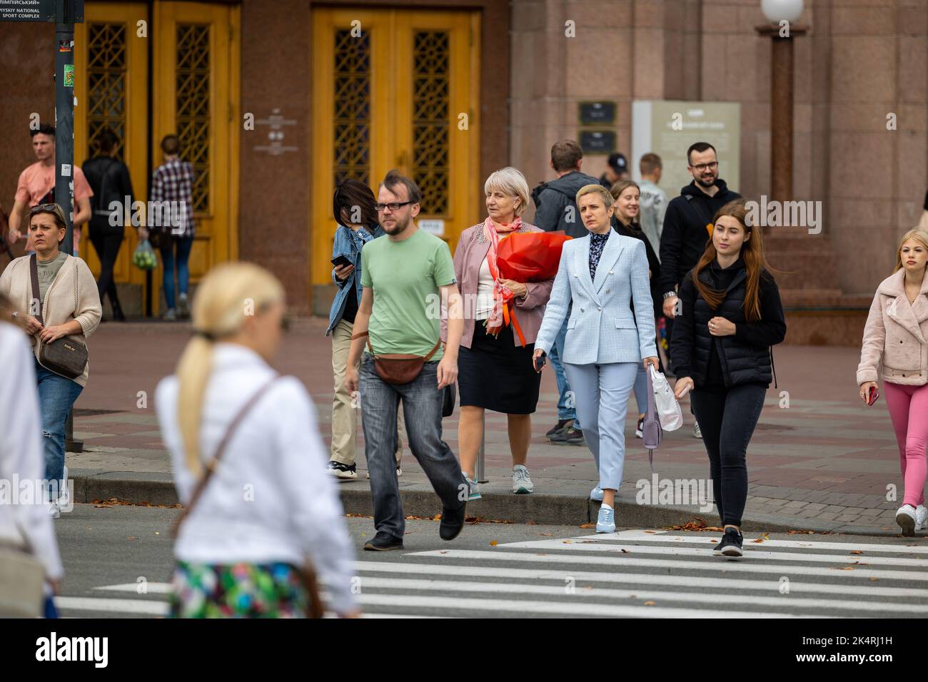 Pedestrian pedestrians walking resident residents hi-res stock ...