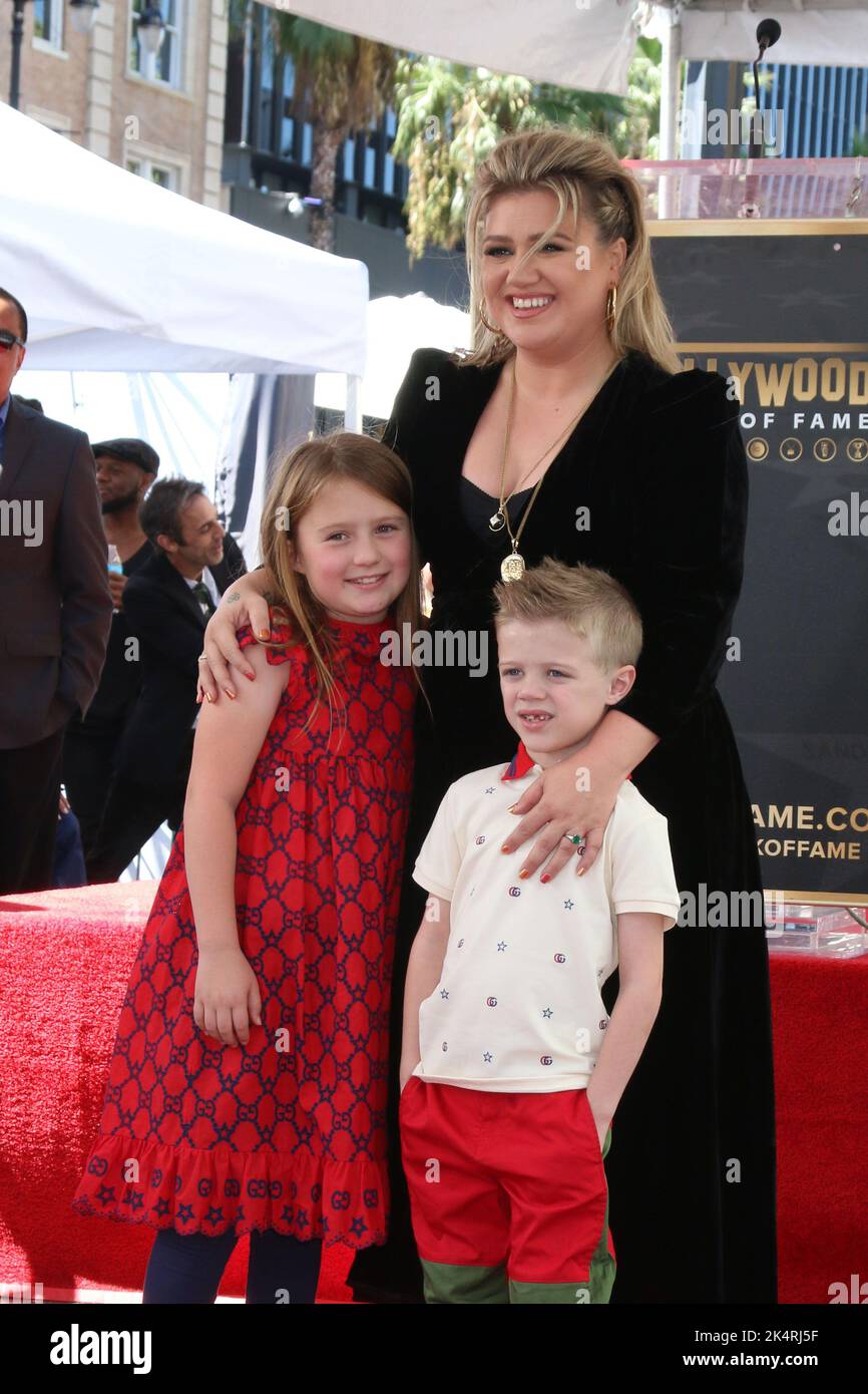 LOS ANGELES - SEP 19: River Rose Blackstock, Kelly Clarkson, Remington ...