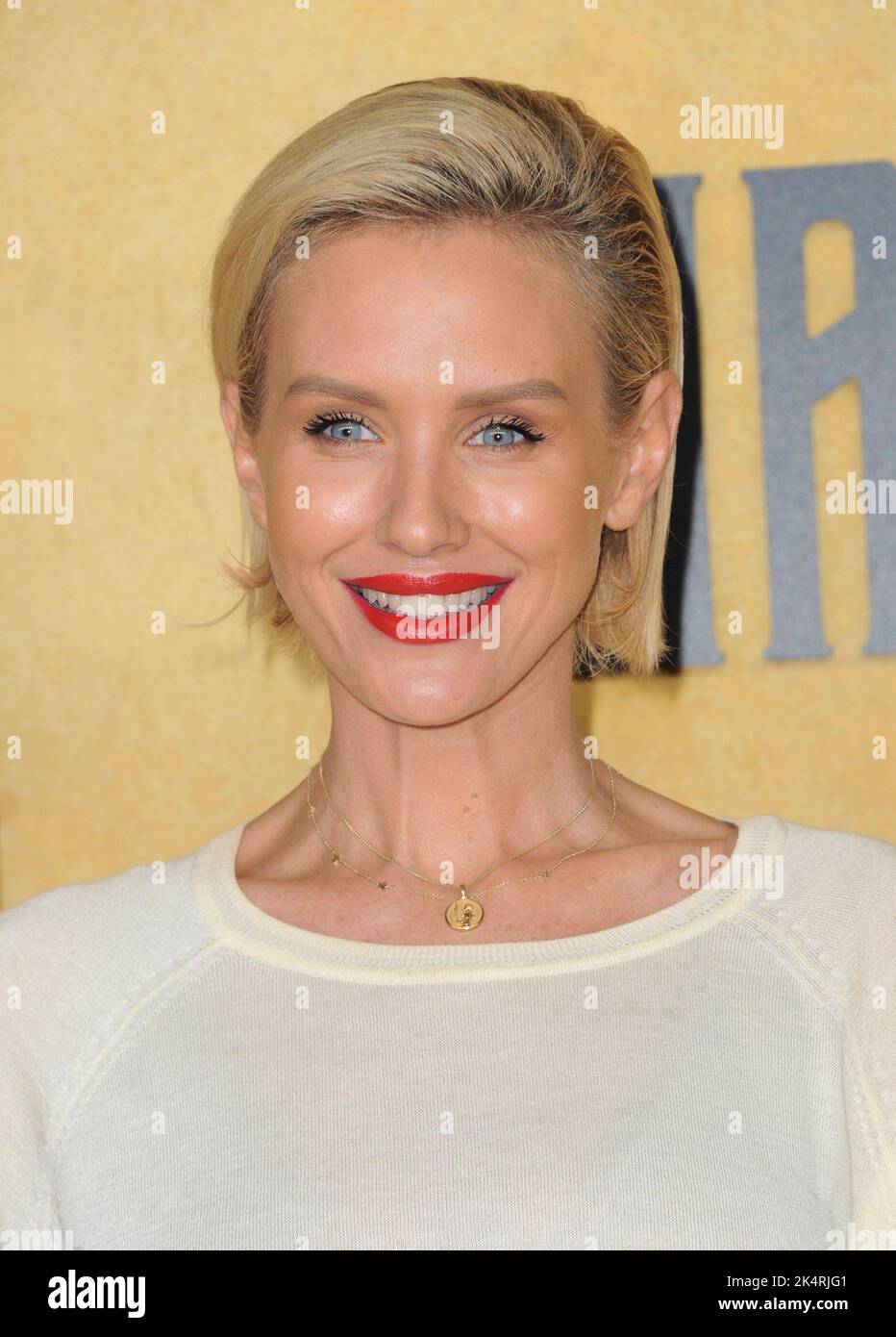 Elizabeth whelan hi-res stock photography and images - Alamy