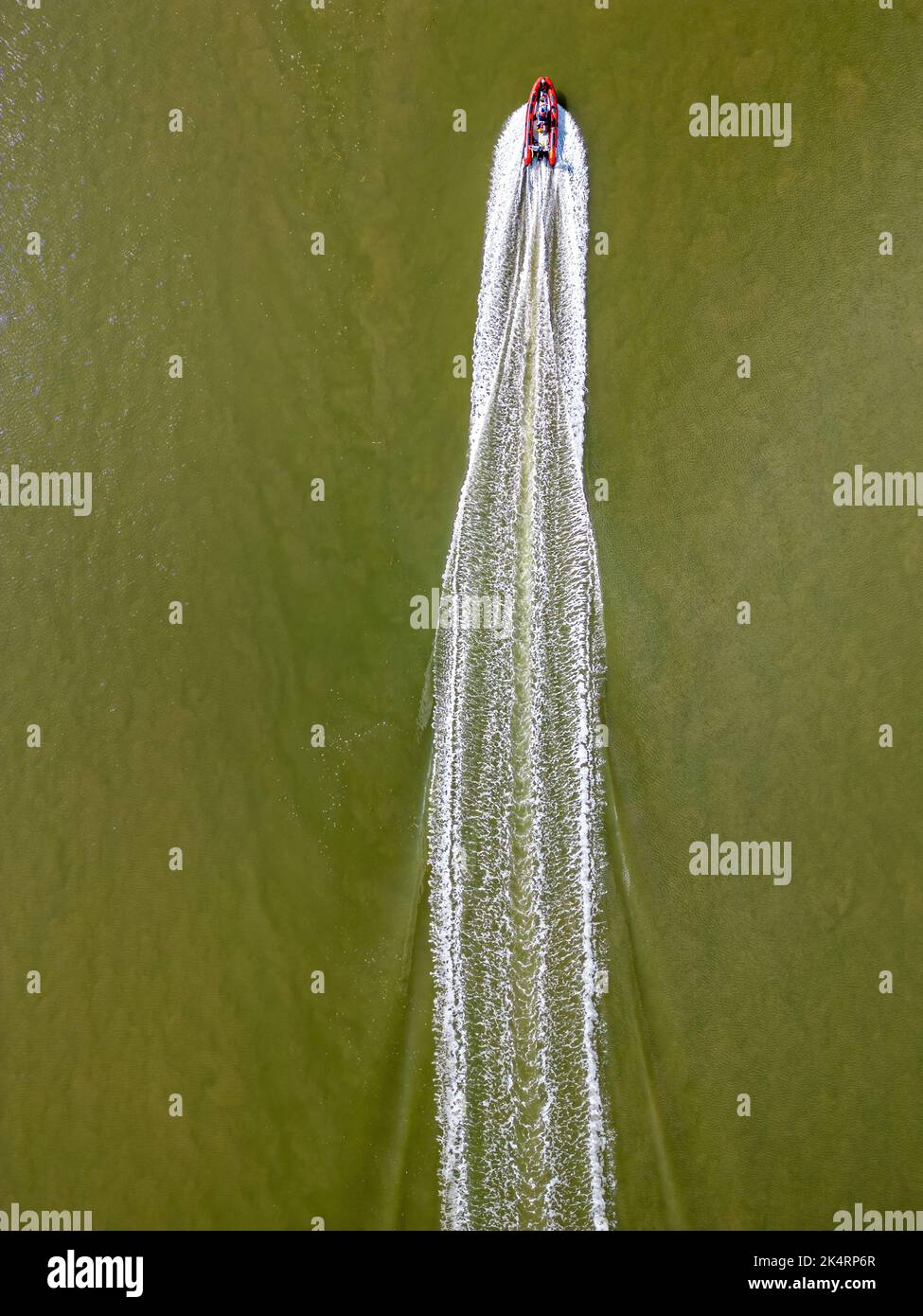 Aerial View of Speed Boat Stock Photo - Alamy