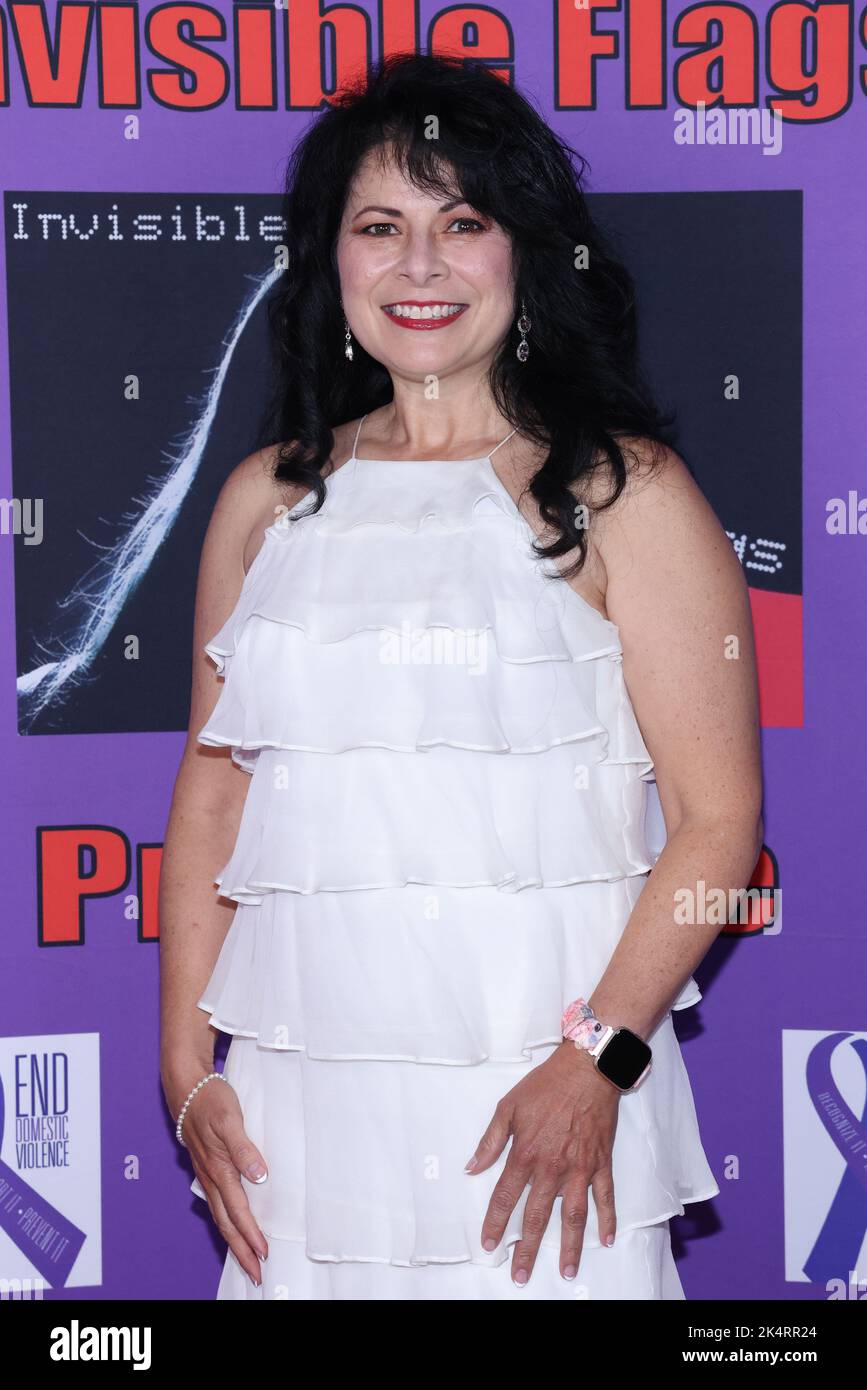 Los Angeles, California, USA. 3rd October, 2022. Deborah Neff attending ...